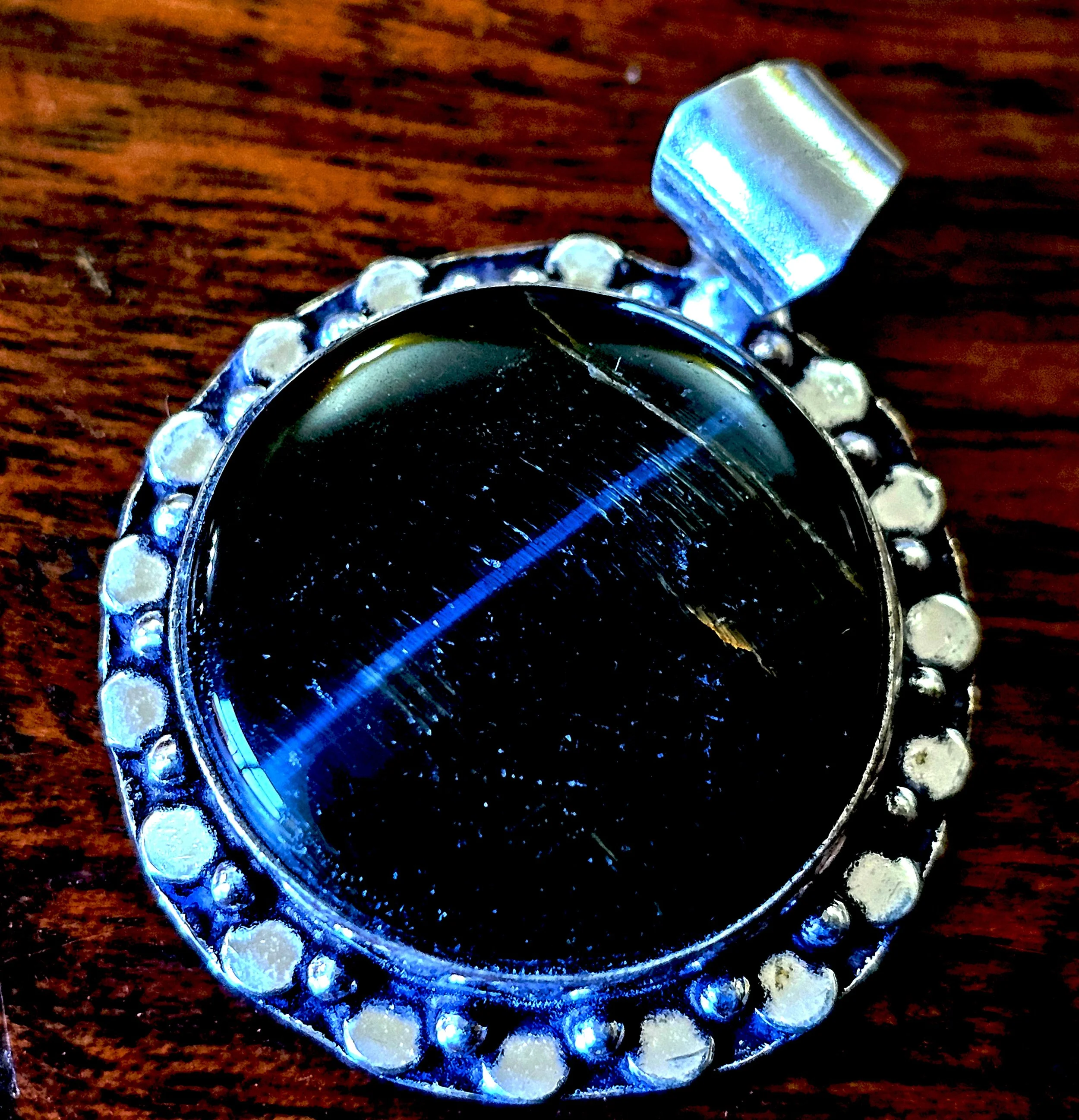 Black MAGICK ~ Pendle Witch Familiar ~ POWERFUL ATTACK and Protection ...
