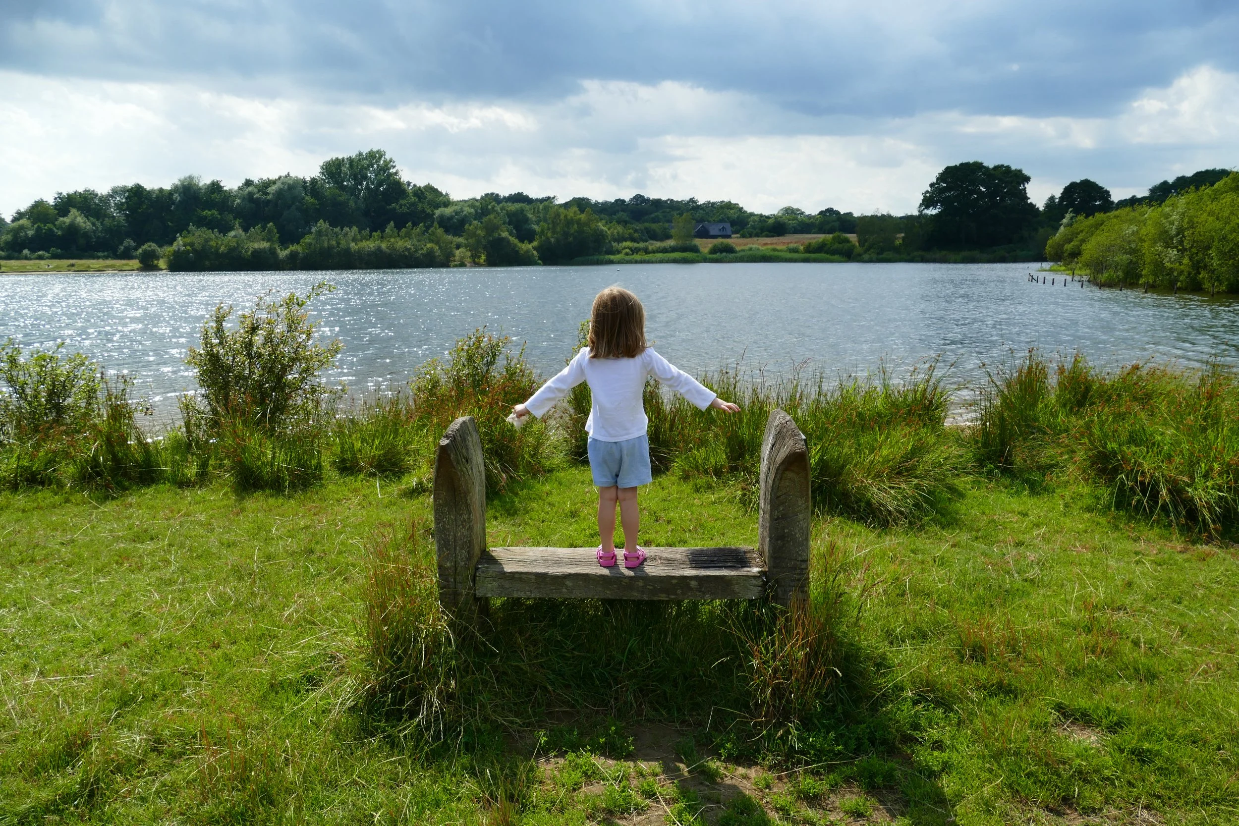 A walk for the whole family around Testwood Lakes Nature Reserve, near ...