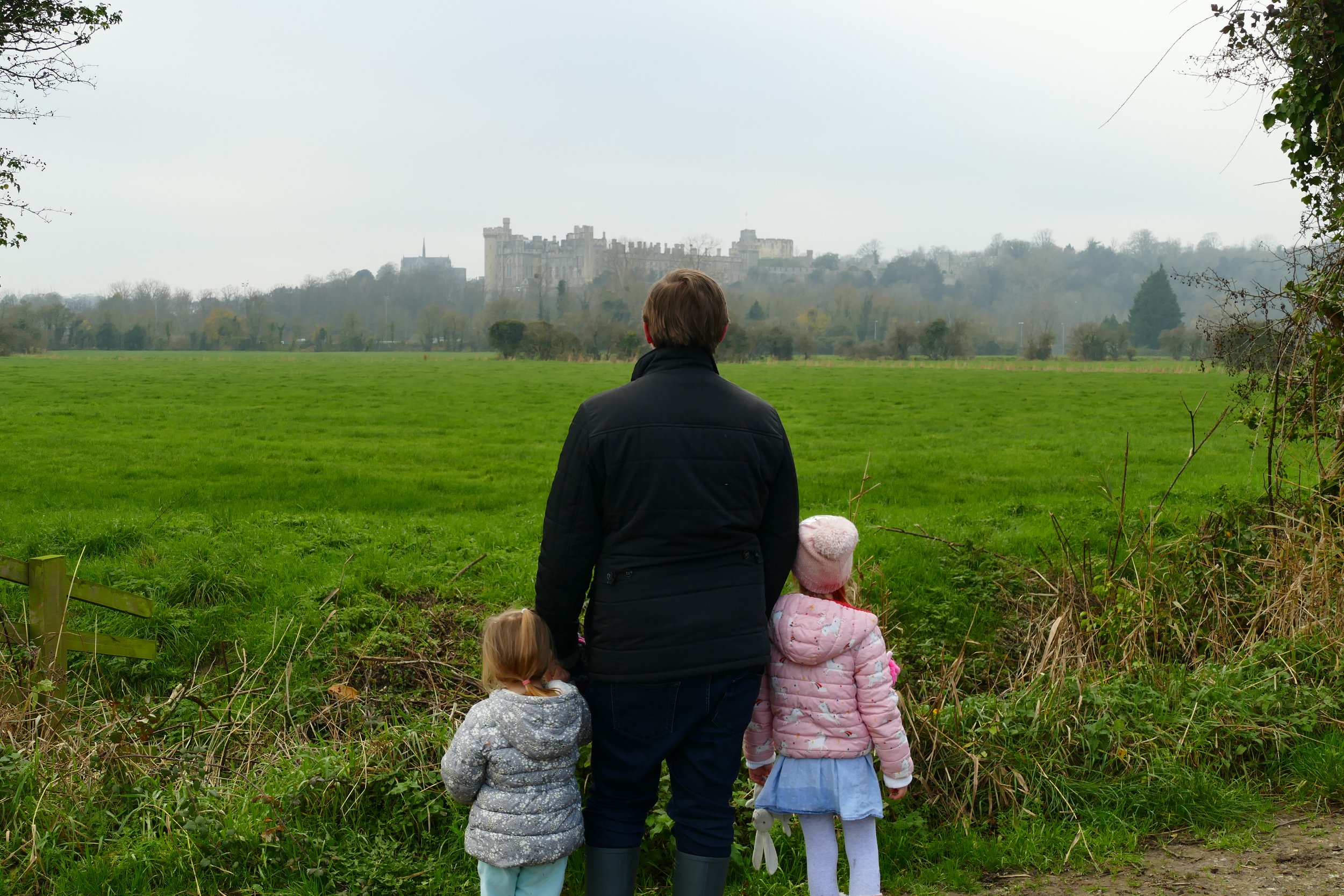 A circular walk for the whole family around the popular town of Arundel ...