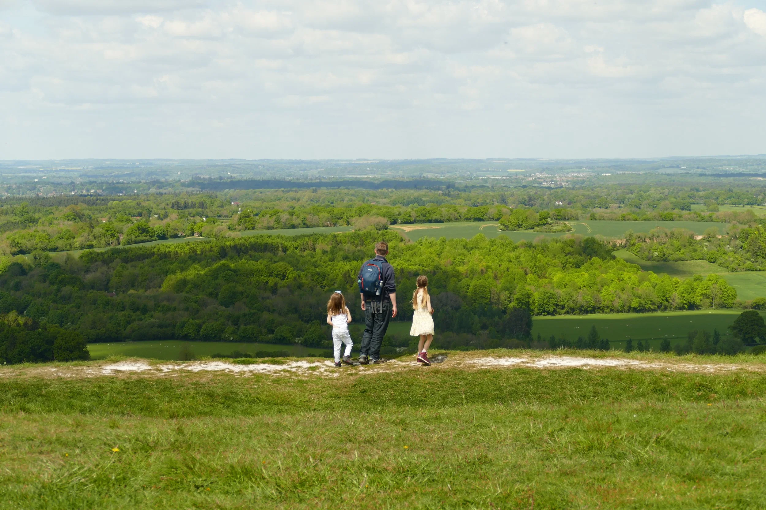 The Ambling Path - Family Friendly Walks - Family Walks Hampshire, West ...