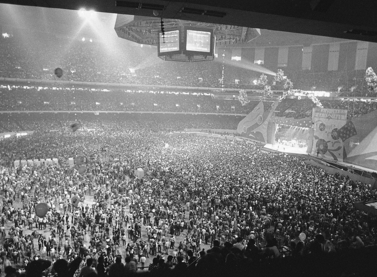 Super Bowls and Superstars: The History of the New Orleans Superdome ...