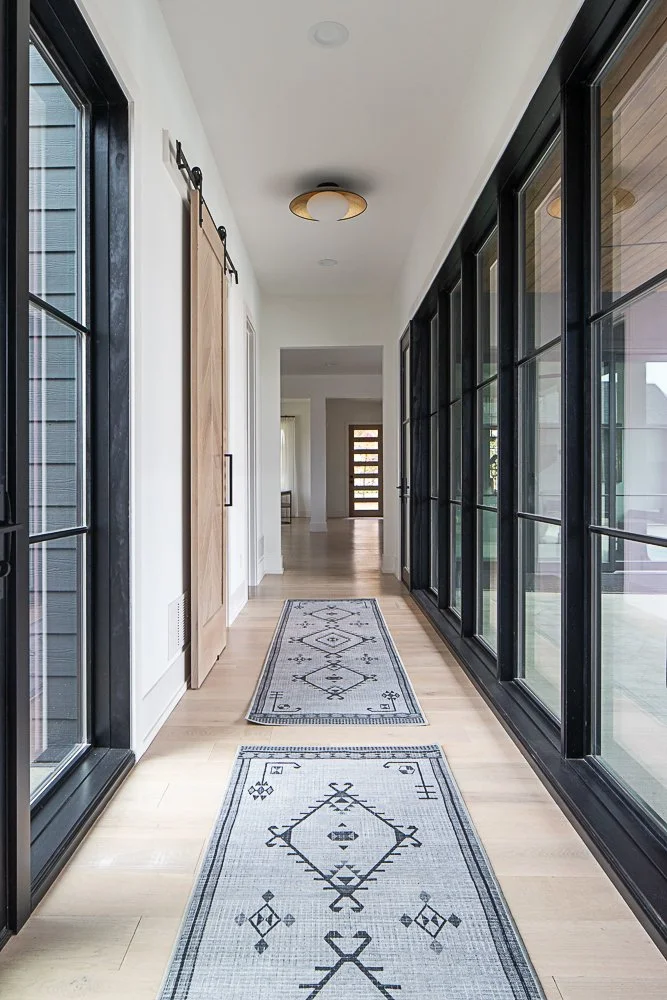 O-Hi-Over There — CG Studio Interiors