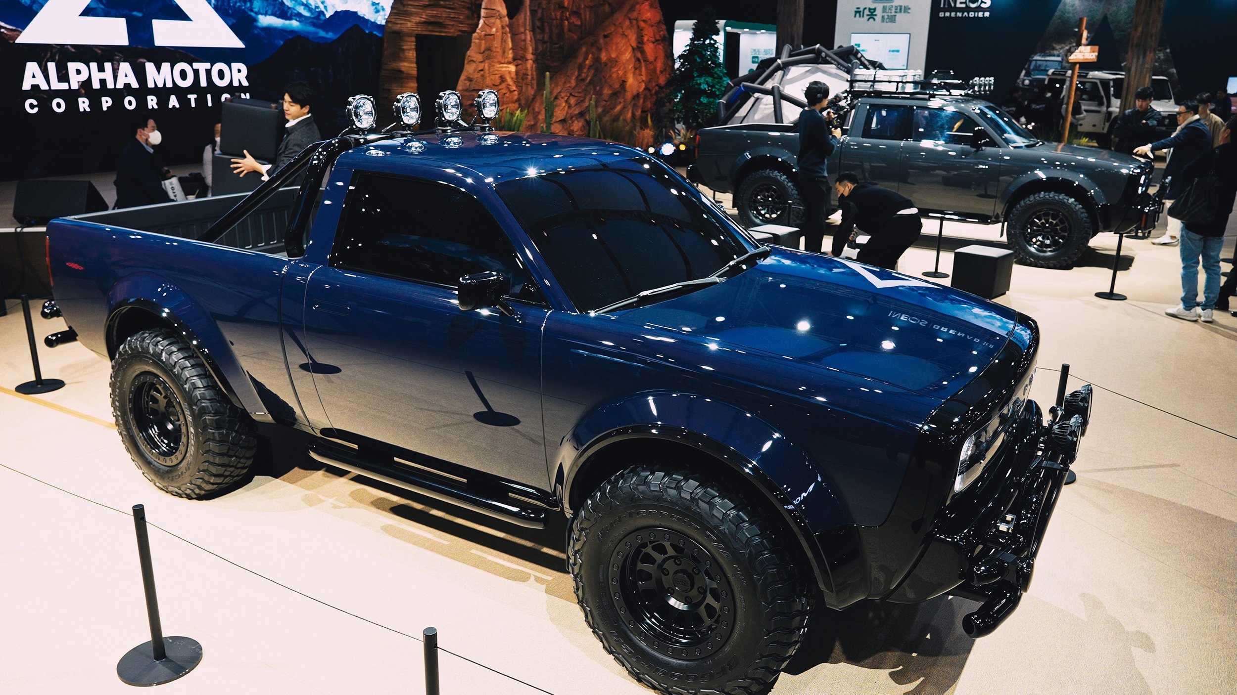 Alpha Motor — Wolf and Wolf Plus Truck Exhibition