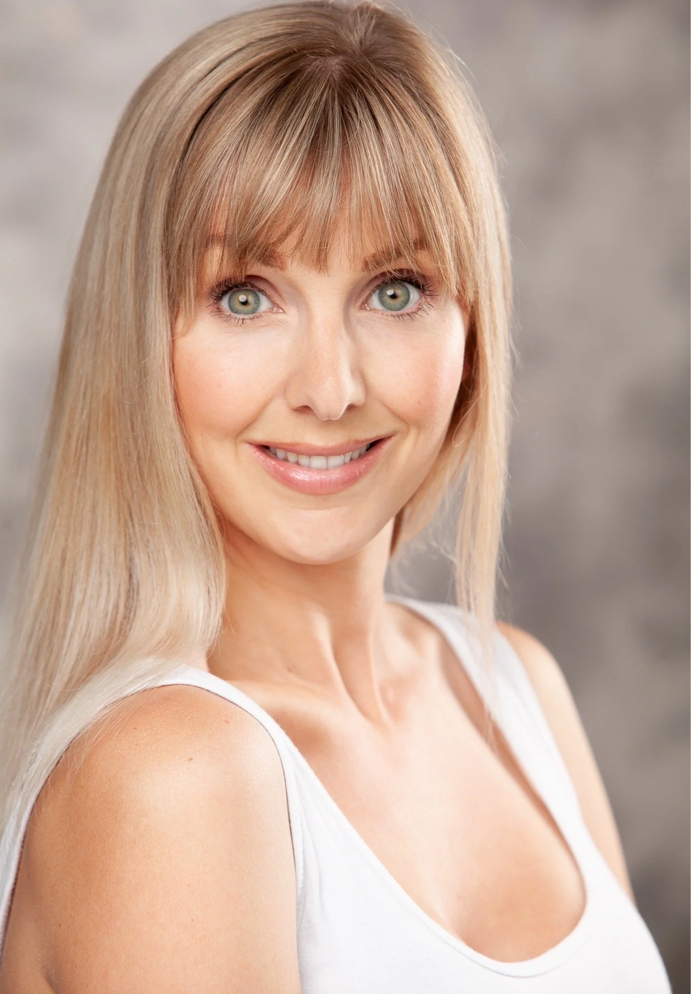 The Team — LITTLE OPERA COMPANY