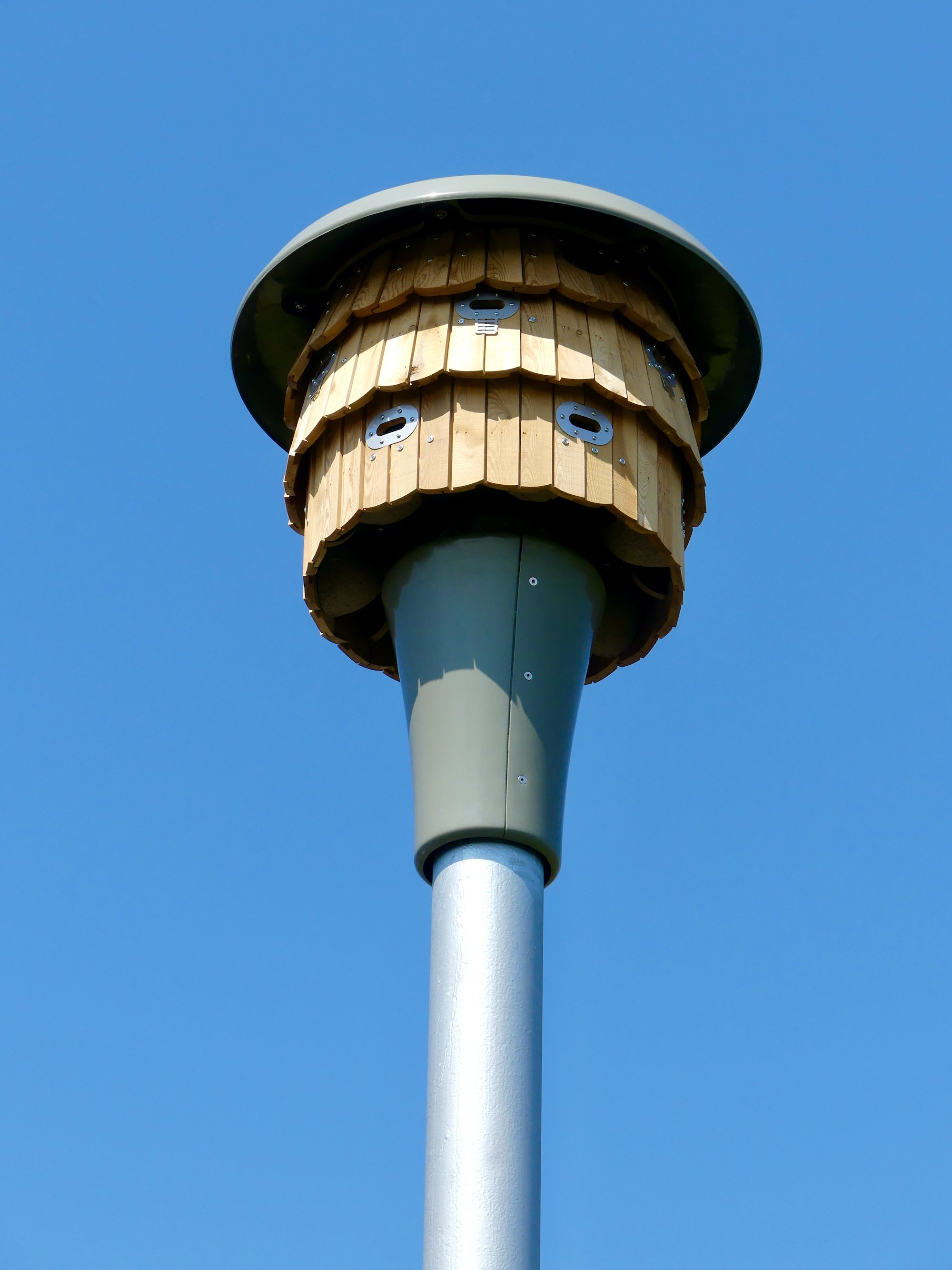 Proxima Swift Tower — Will Nash Sculpture