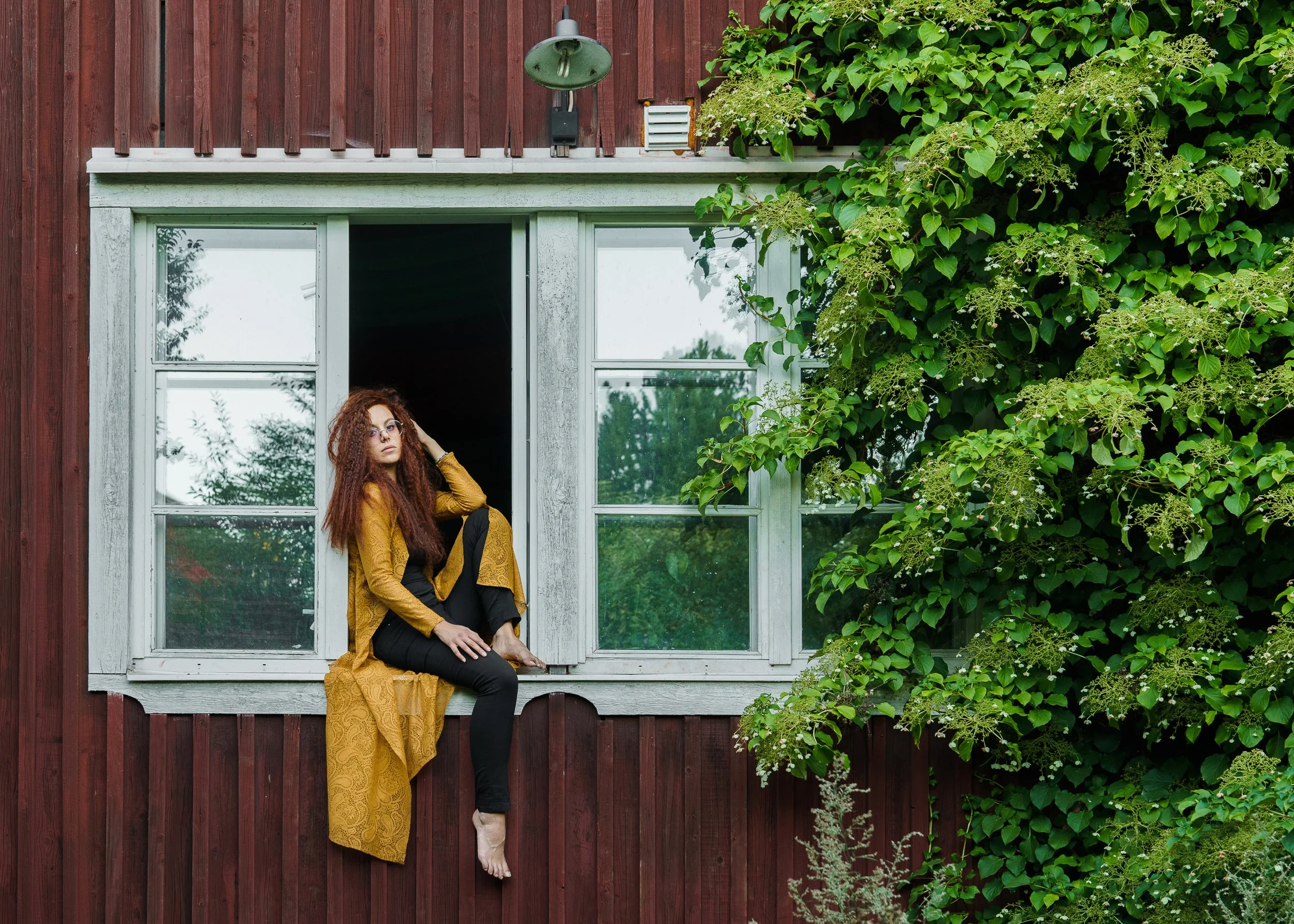 About — Julye Blom