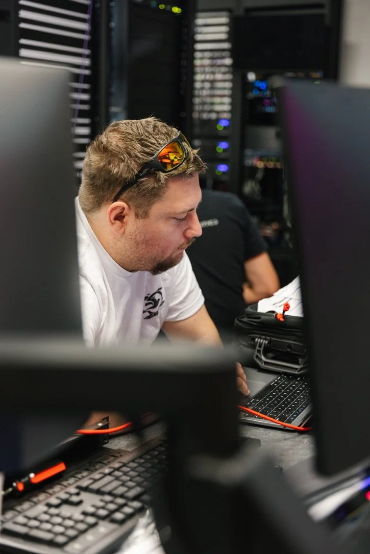 Our team — SKYLARK AV