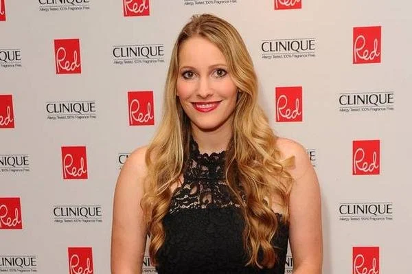 About — Laura Bates