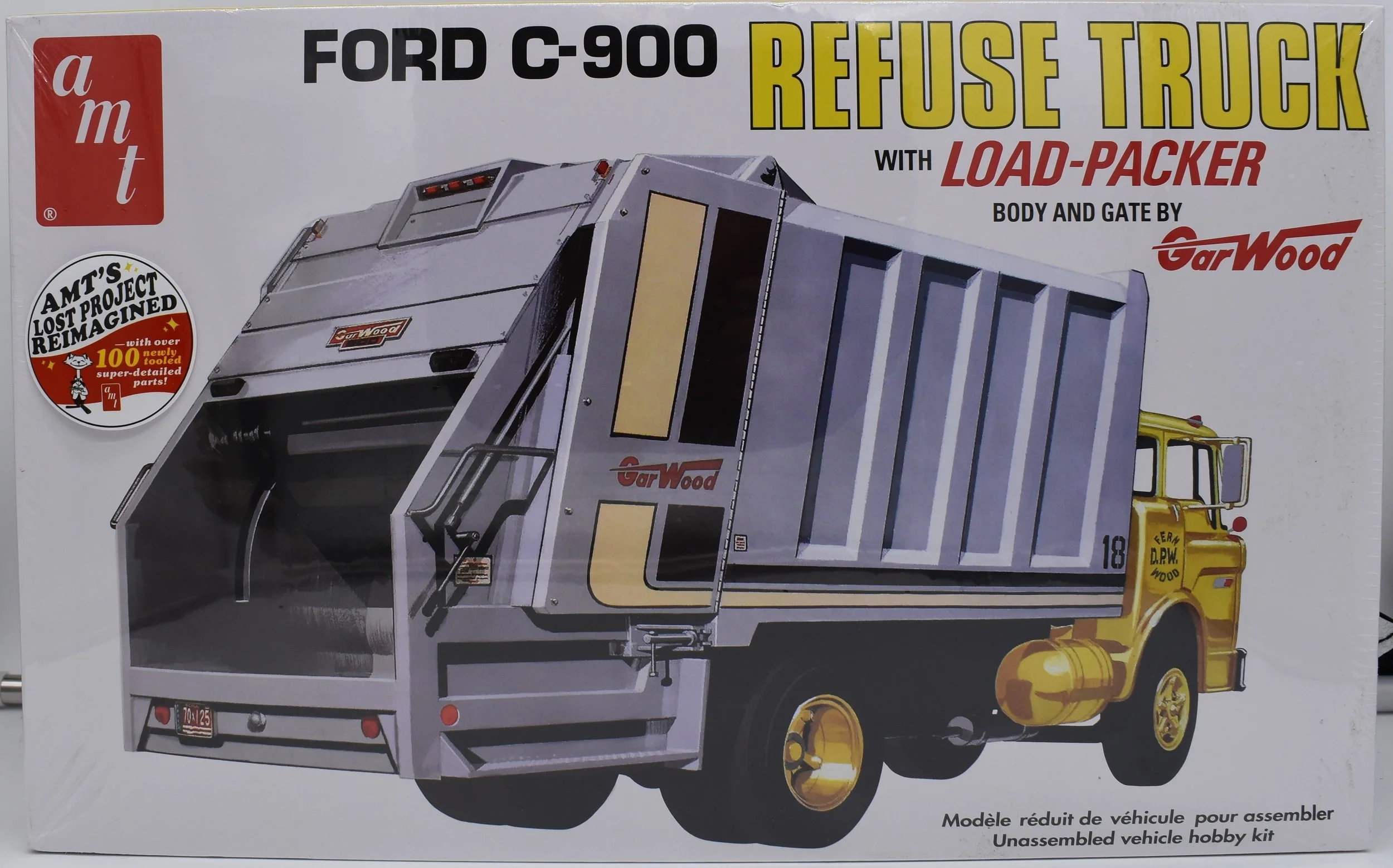 AMT 1/25 Ford C-600 Load Packer Garbage Truck — Haven Hobby
