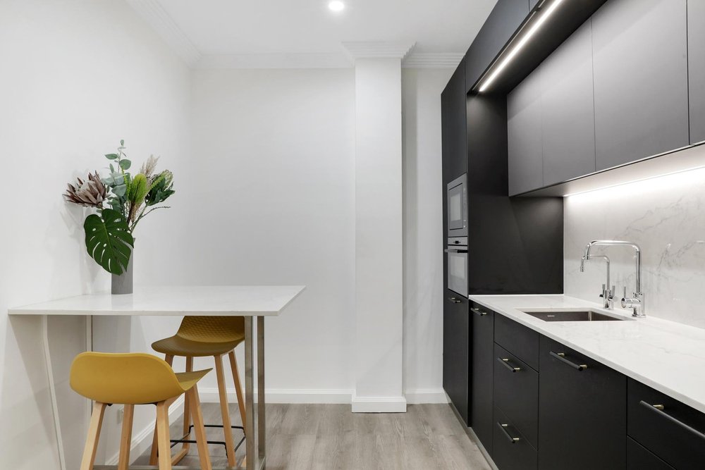 Expansive kitchen showroom in Brookvale, Northern Beaches — Seabreeze ...