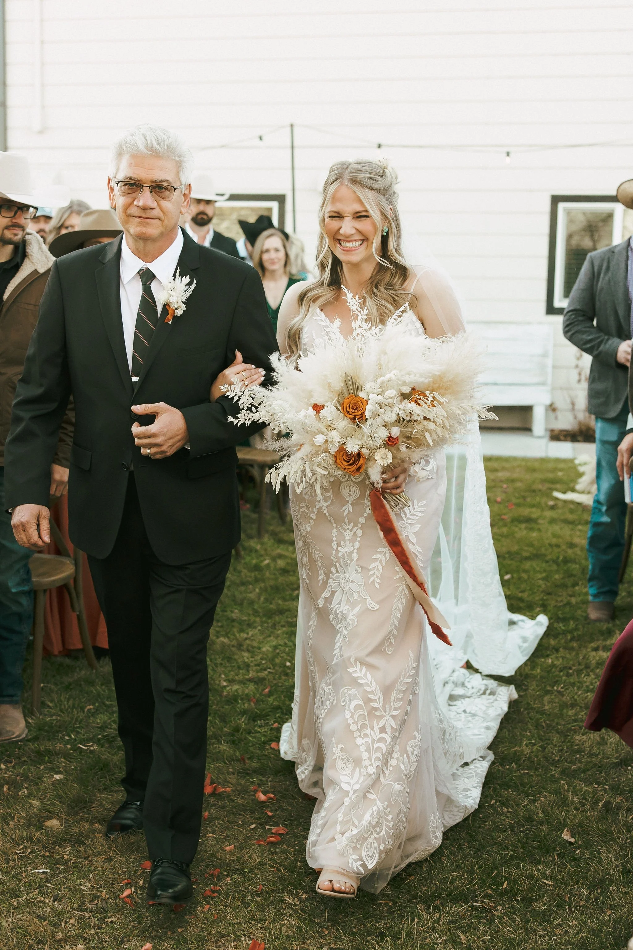 Wedding Gallery | Strauss Cabin Farmhouse