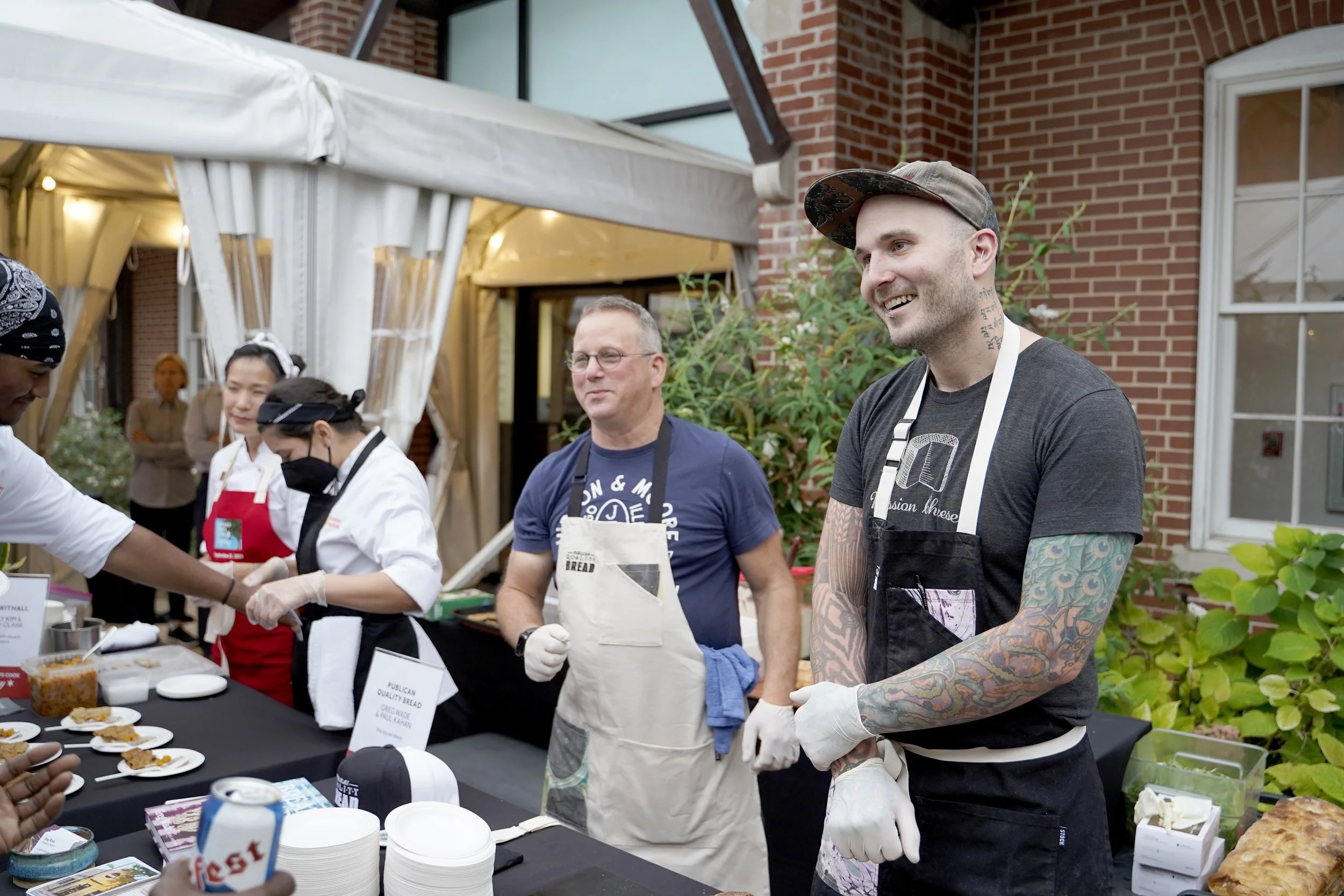 Chicago Chefs Cook — Uniting Chicagoland Chefs for Good.