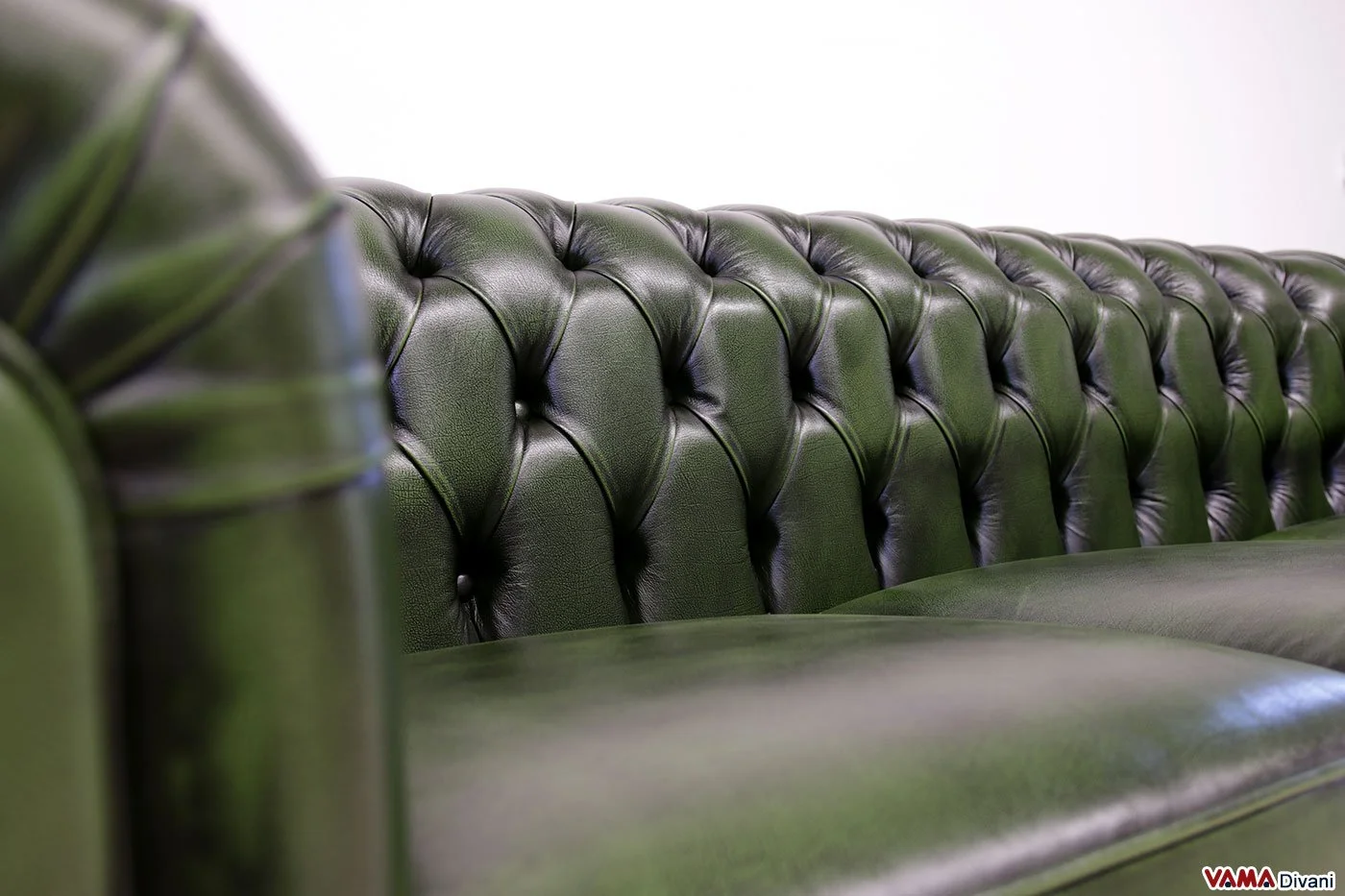 Divani Chesterfield: styling tips, storia e dove trovare gli originali ...