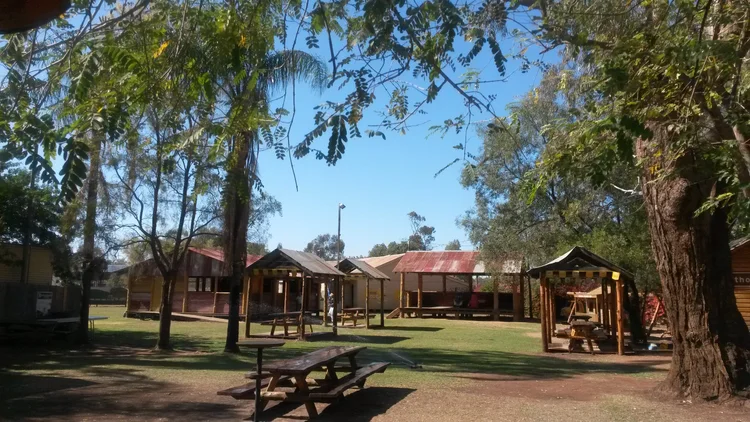 Nindigully Pub