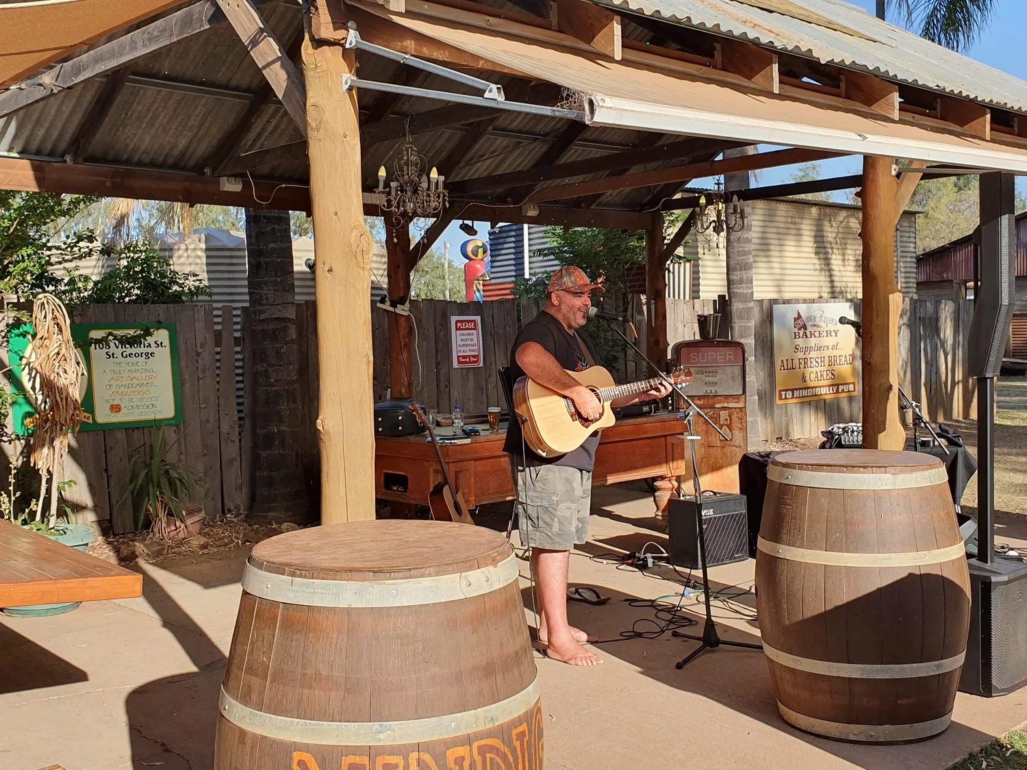 Nindigully Pub Gallery — Nindigully Pub