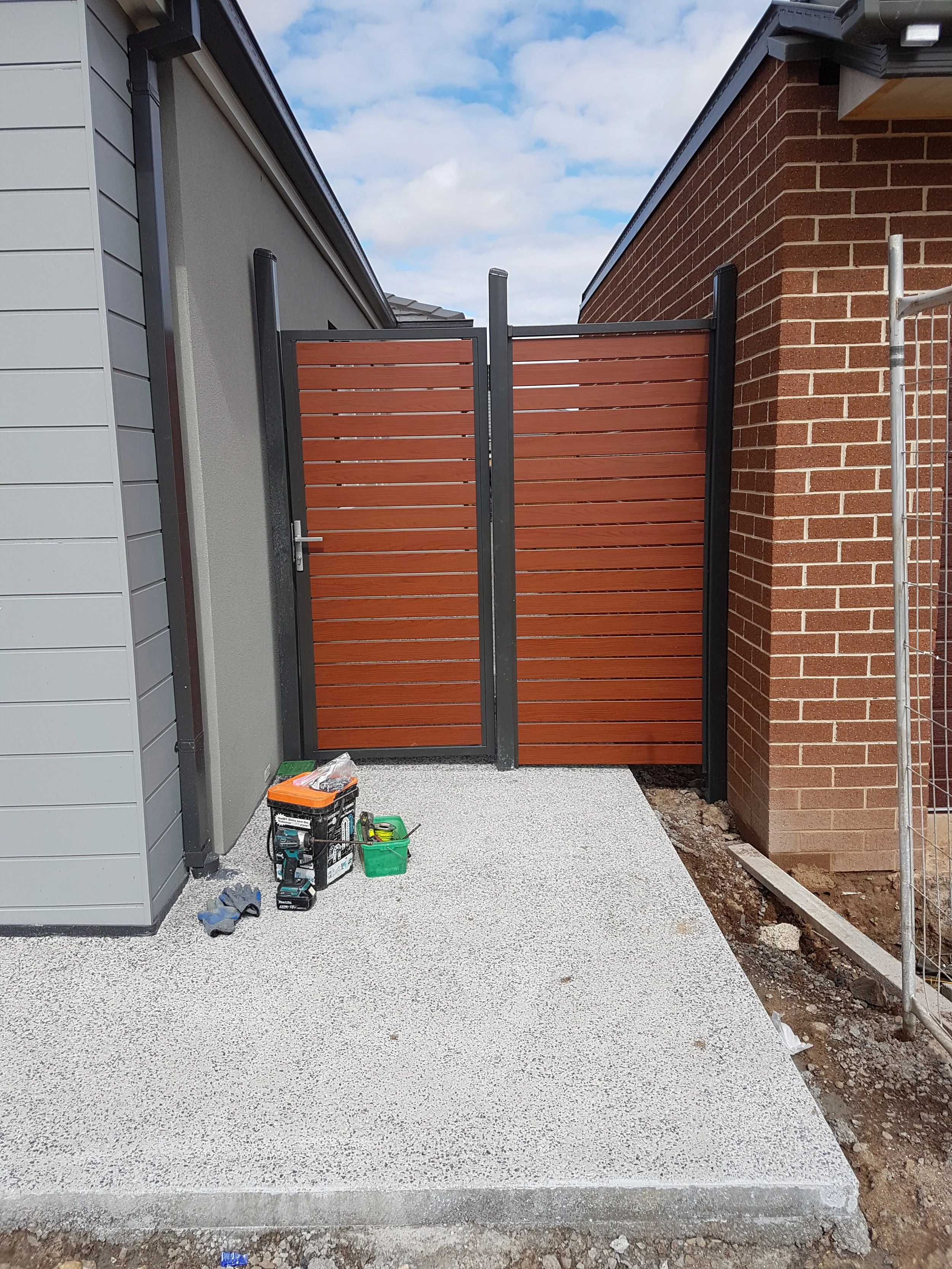 M&N Fencing and Gates
