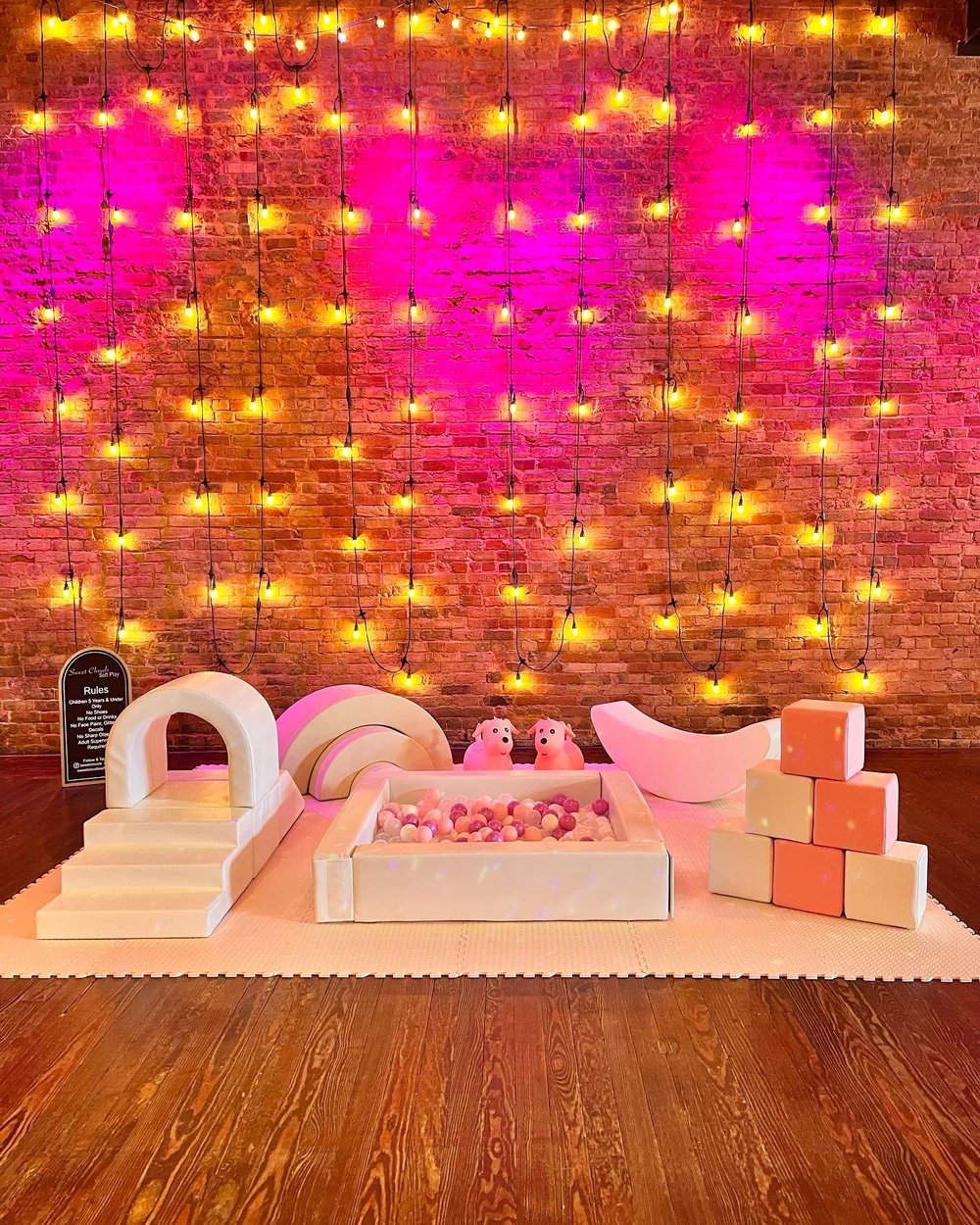 Soft Play — Sweet Clouds Soft PlaySweet Clouds is a mobile luxury soft ...