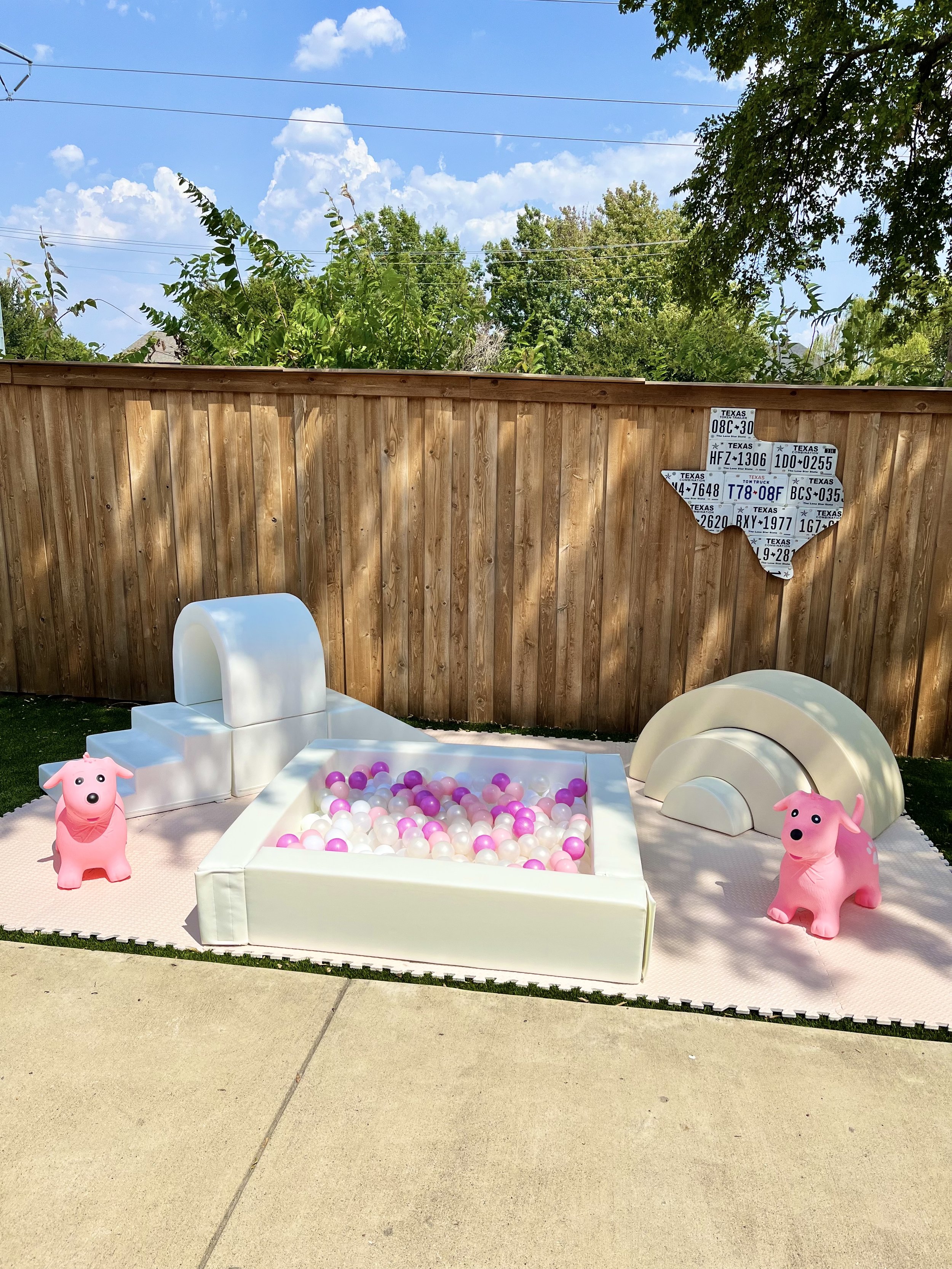 Soft Play — Sweet Clouds Soft PlaySweet Clouds is a mobile luxury soft ...