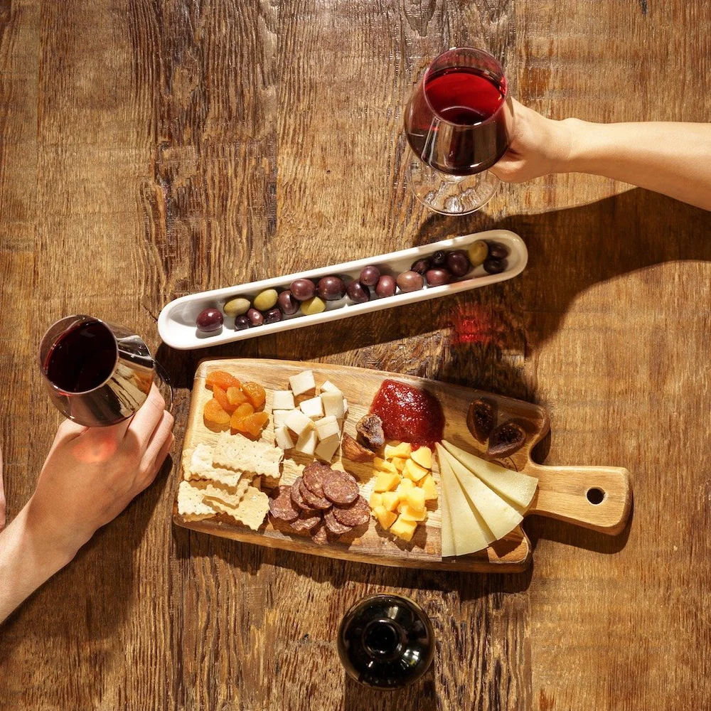 V Wine Room | Discover, Savor, Enjoy Your Visit