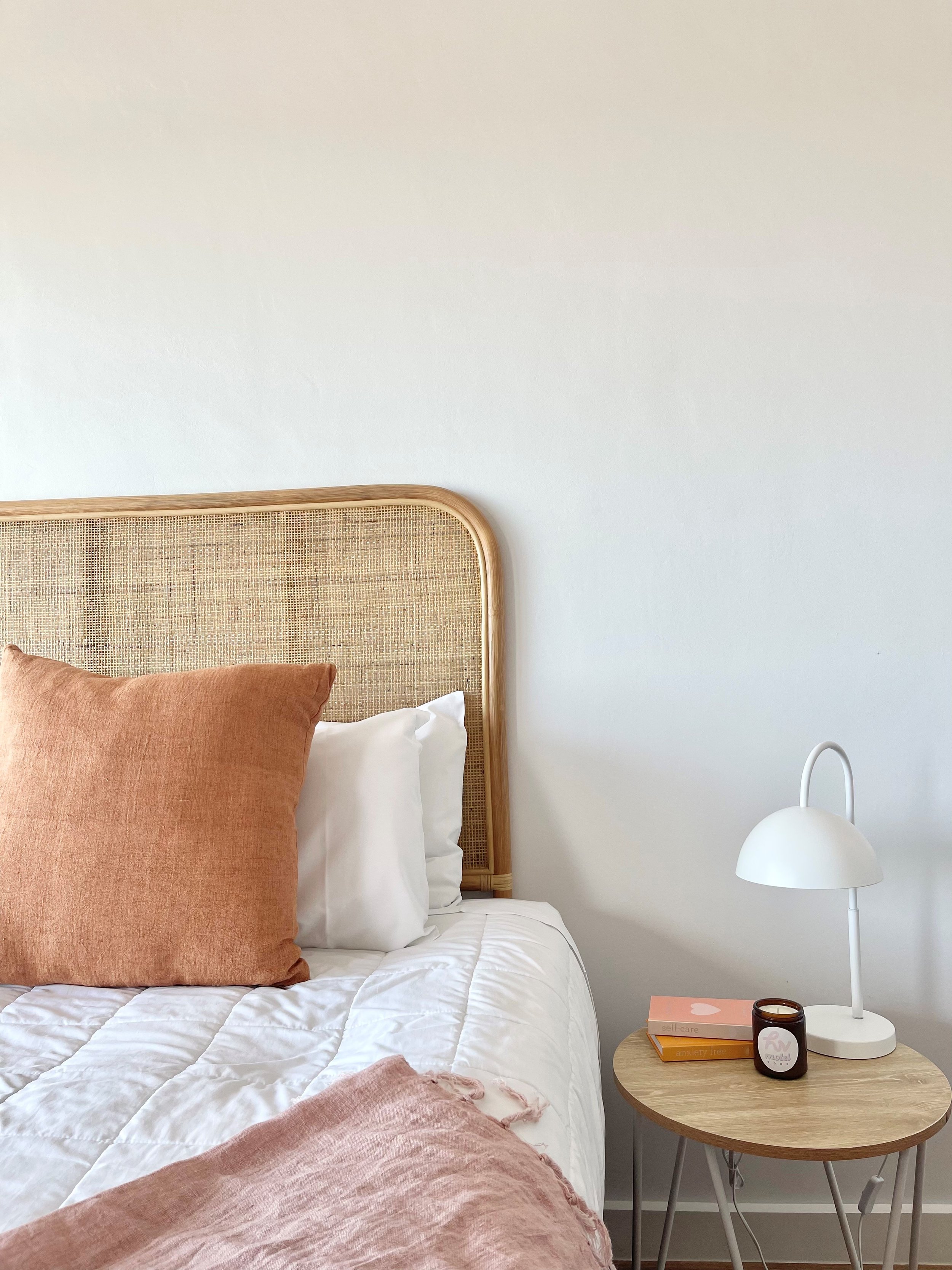 THE ROOMS — HARBOUR VIEW MOTEL