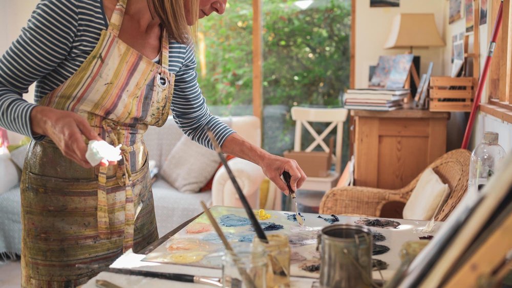 In conversation with artist - Suzanne Winn — Emerald Frames & Gallery