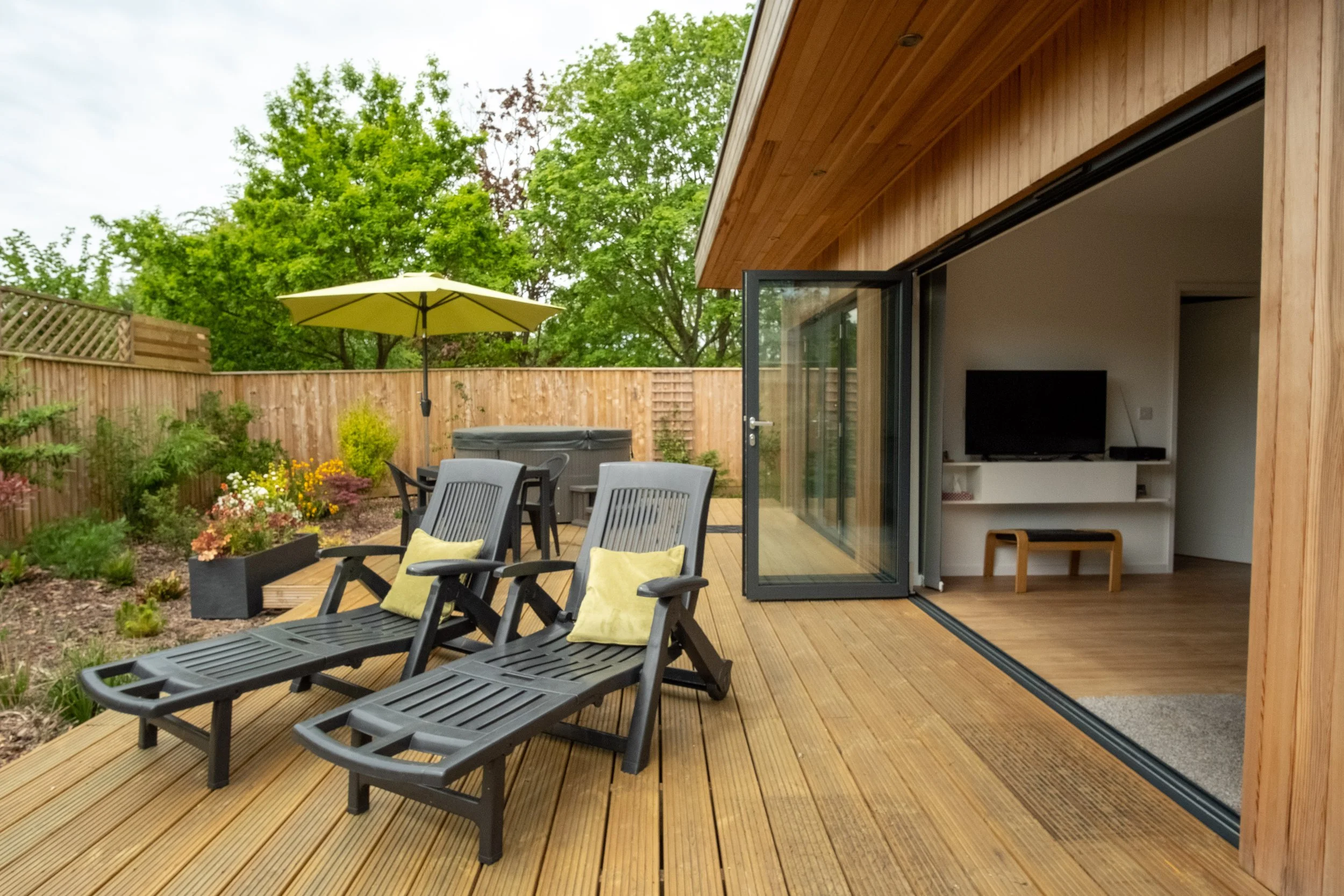 Maple Lodge — Upthorpe Lodges