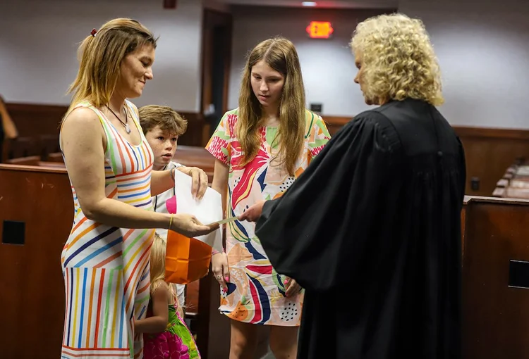 Recovery Courts — Recovery Together ENC