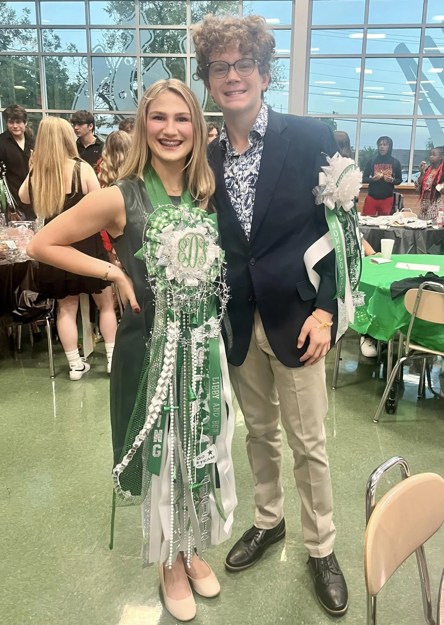 What is a homecoming mum in Texas? — Mumentous: All about homecoming ...