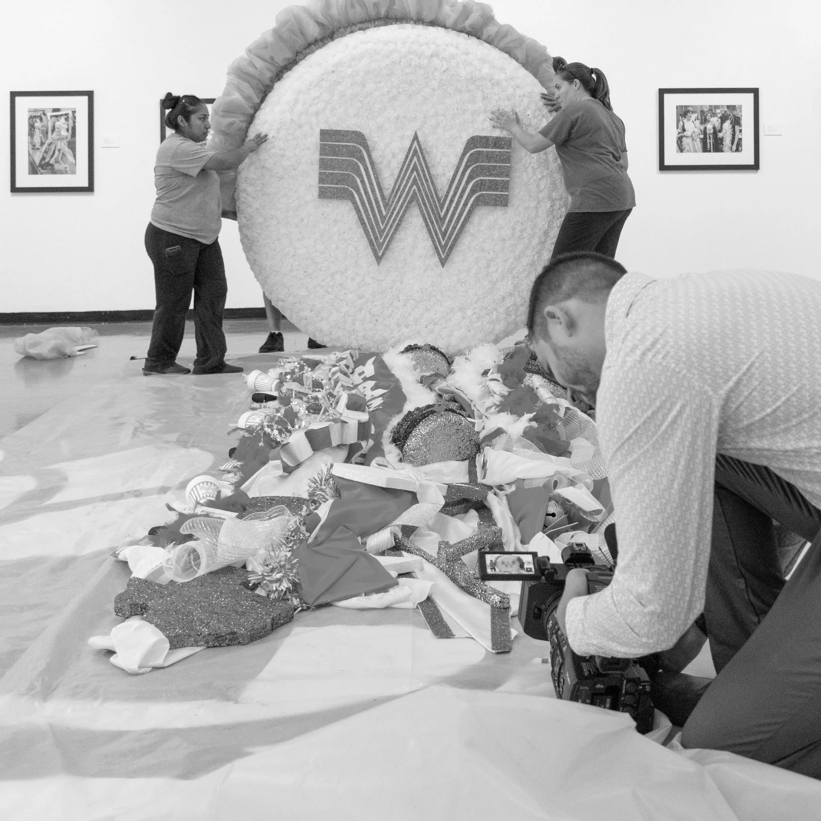 The evolution of MUMENTOUS: from photo study to art exhibit to book to ...