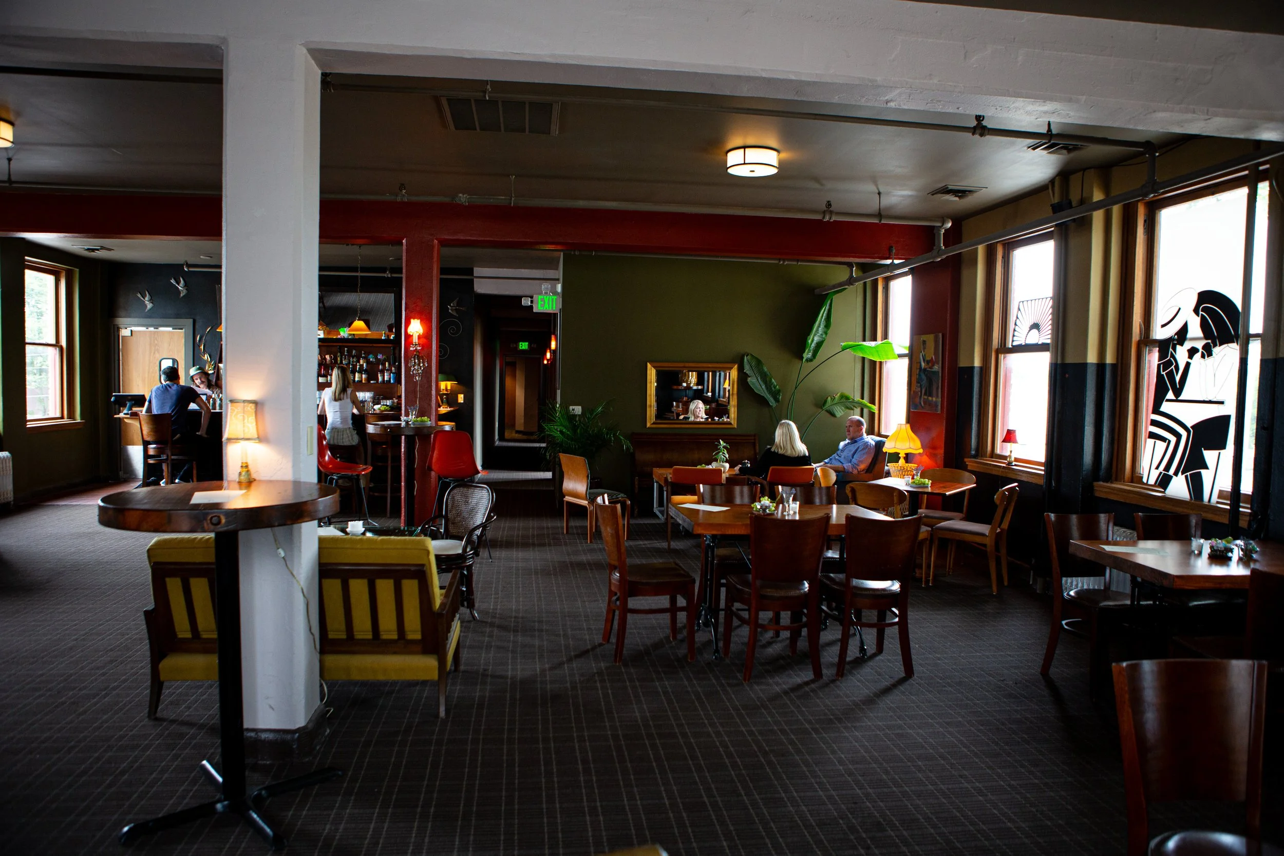 HIGH LIGHT LOUNGE — turn key supper club