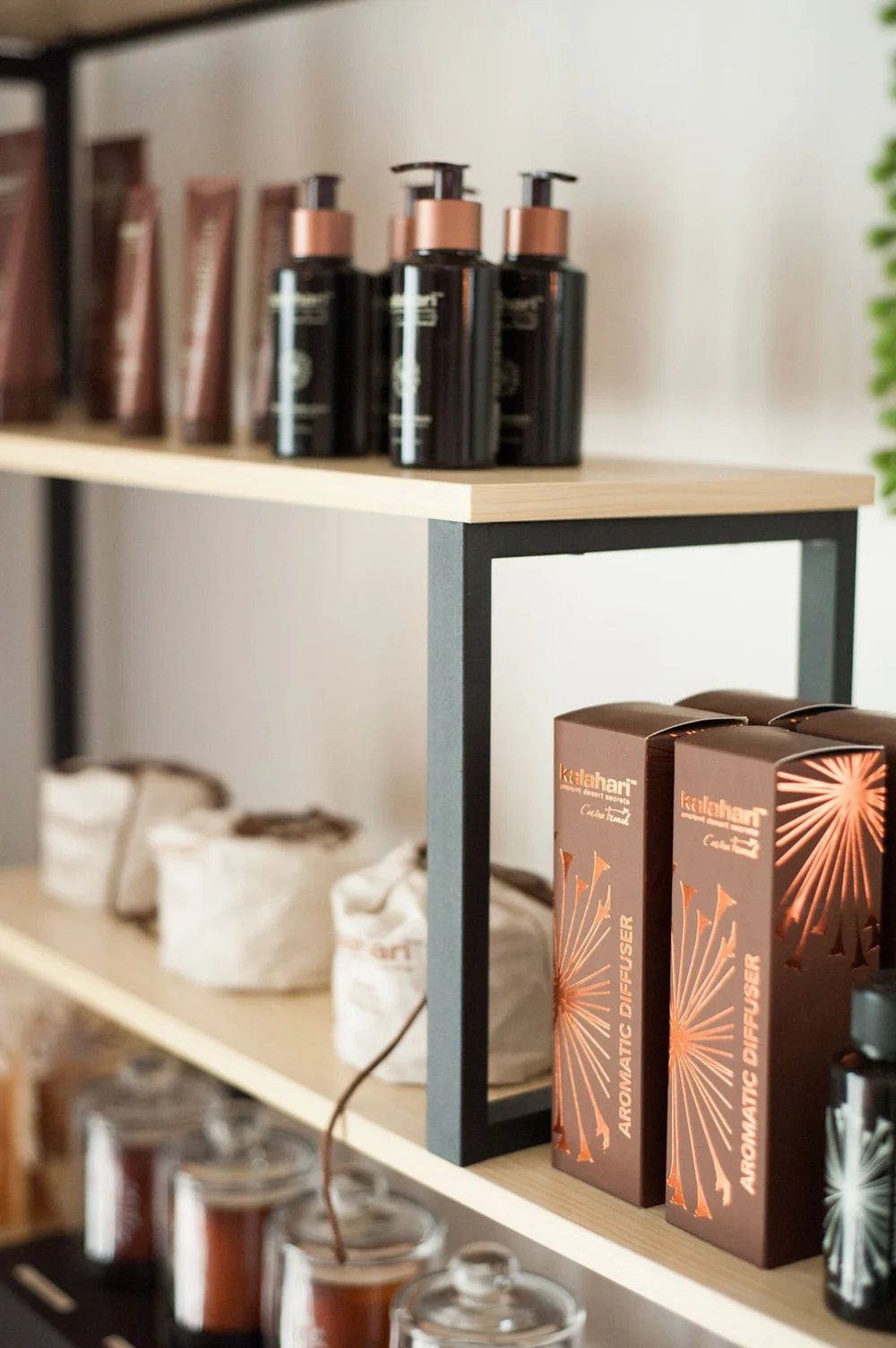 Book your bespoke beauty appointment — Deluxe Beauty | Bespoke Skin ...