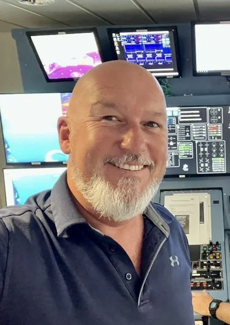 Team — Contract Diving Services