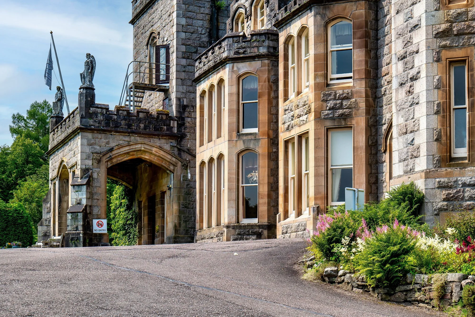 Inverlochy Castle Image Gallery | Inverlochy Castle | Inverlochy Castle