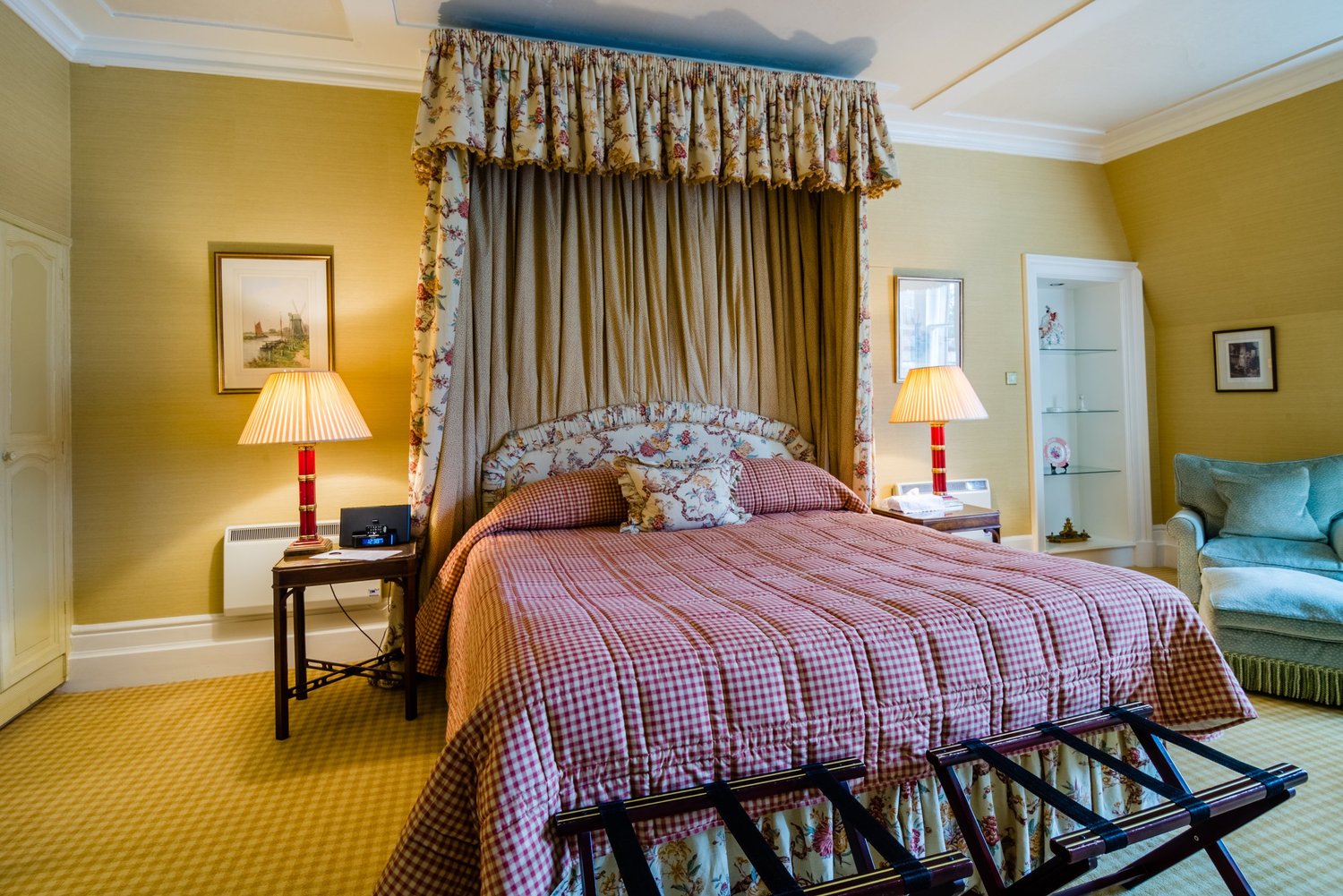 5 Star Castle Hotel Suites in Scottish Highlands | Inverlochy Castle ...