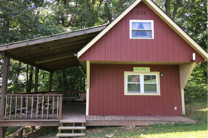 LODGING — Roseland Resort + Campground
