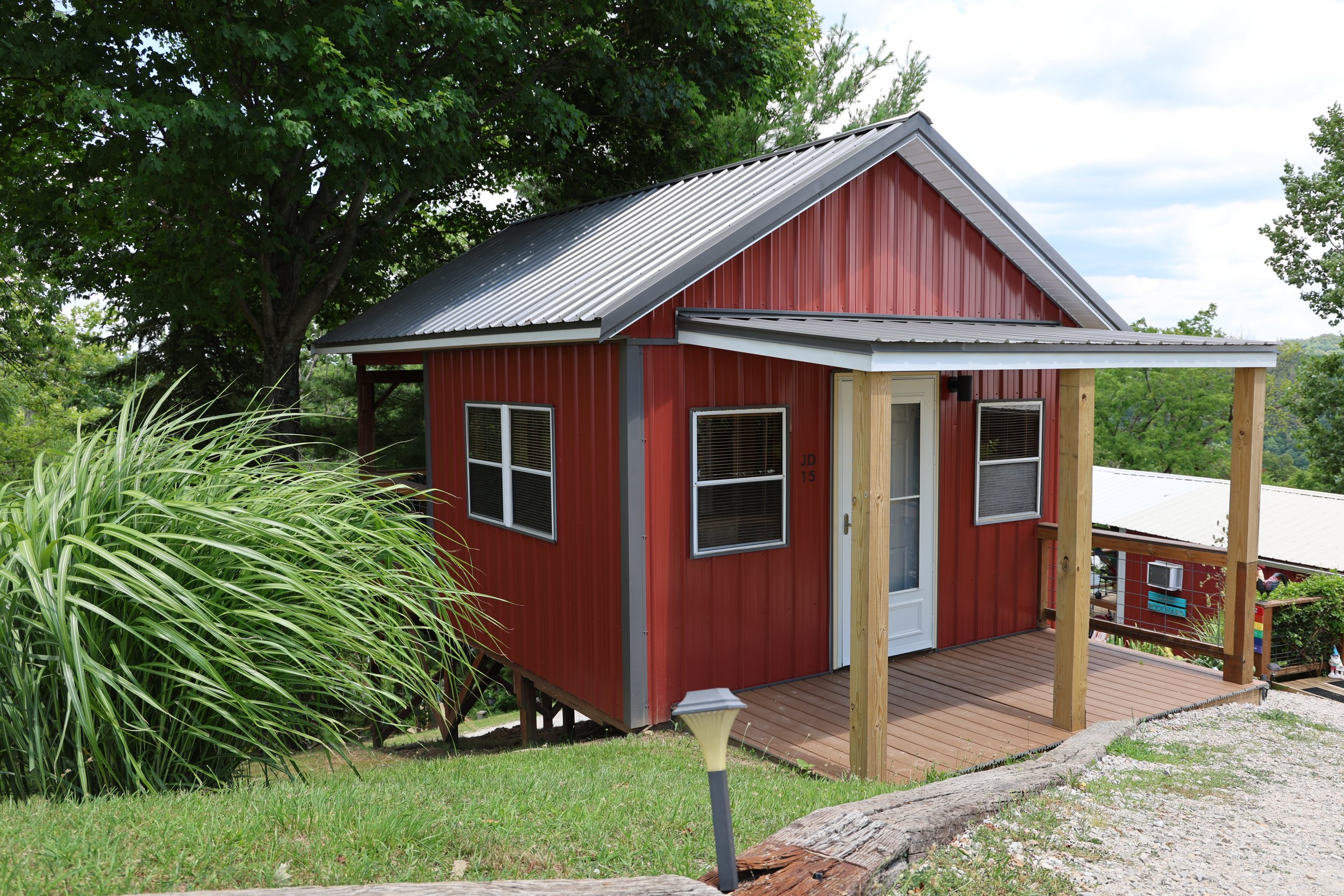 LODGING — Roseland Resort + Campground