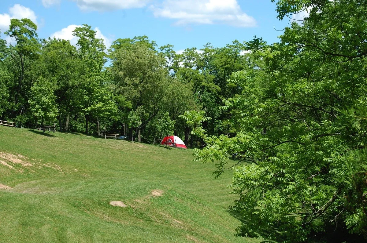 LODGING — Roseland Resort + Campground