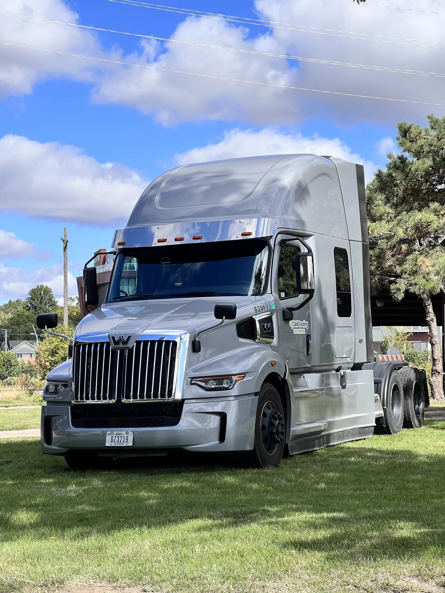 About Us — C&W Trucking