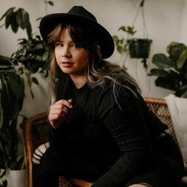 About | Downtown Fort Wayne Boudoir Studio | Radical Babe Studios
