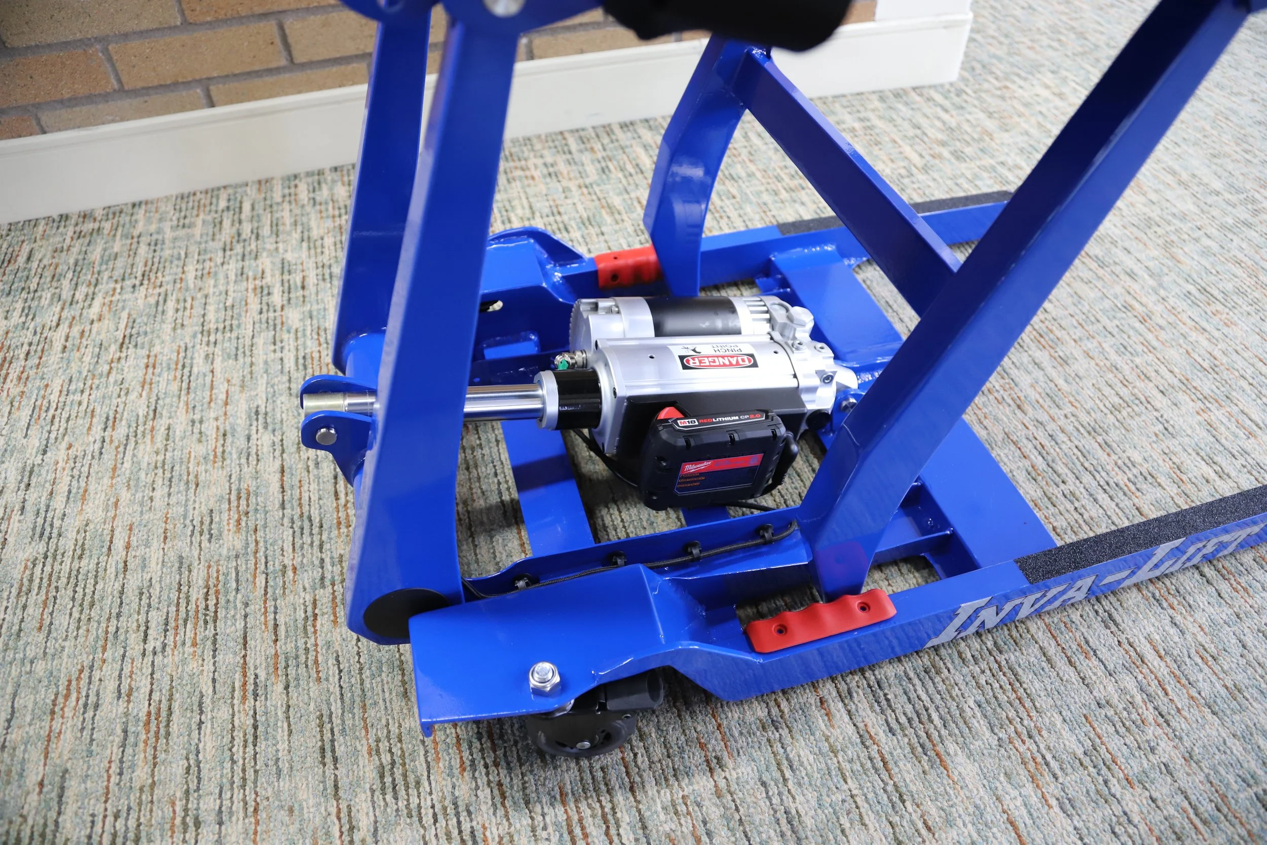 Revolutionary Battery-Operated Patient Lift Chair for First Responders ...