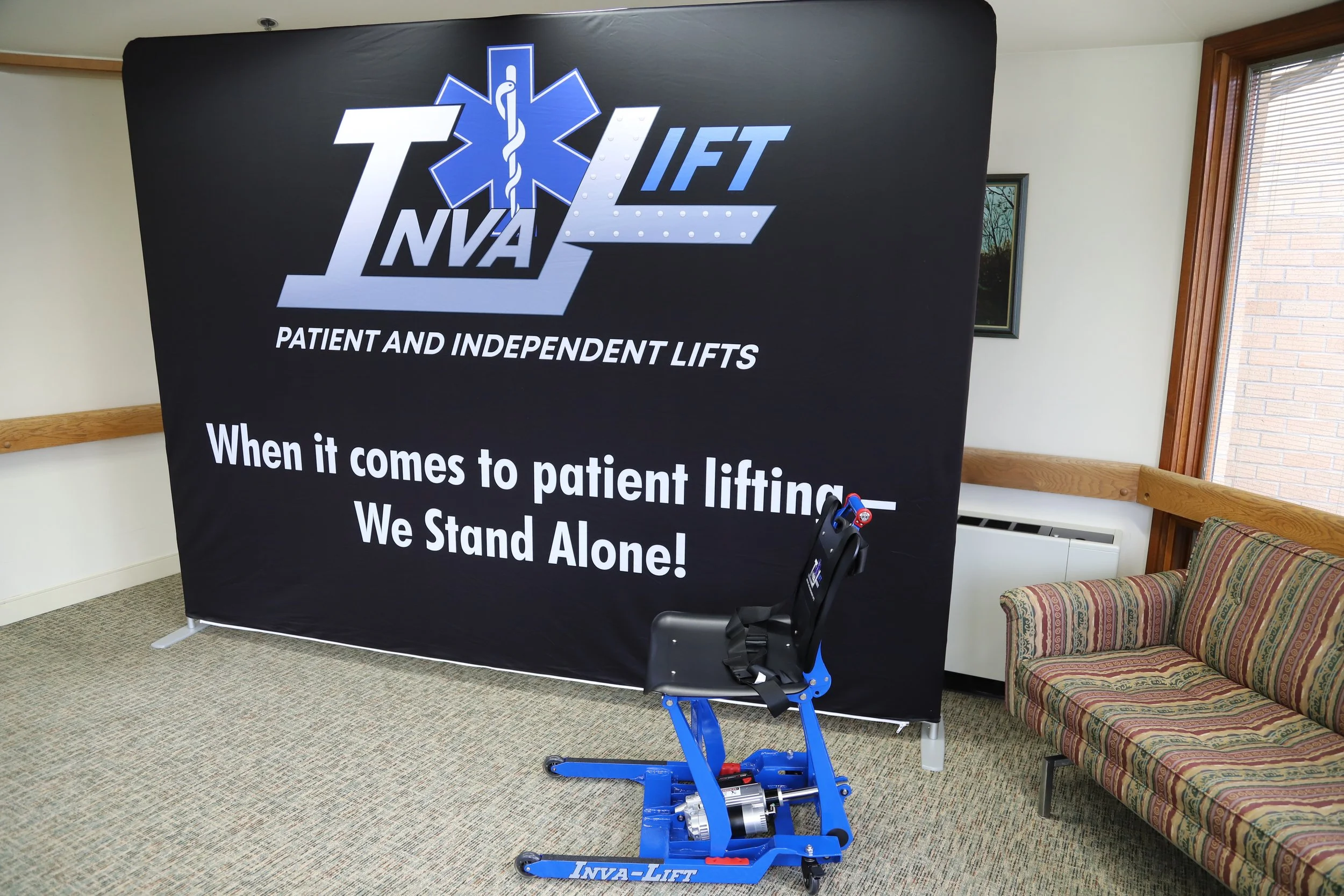 Revolutionary Battery-Operated Patient Lift Chair for First Responders ...