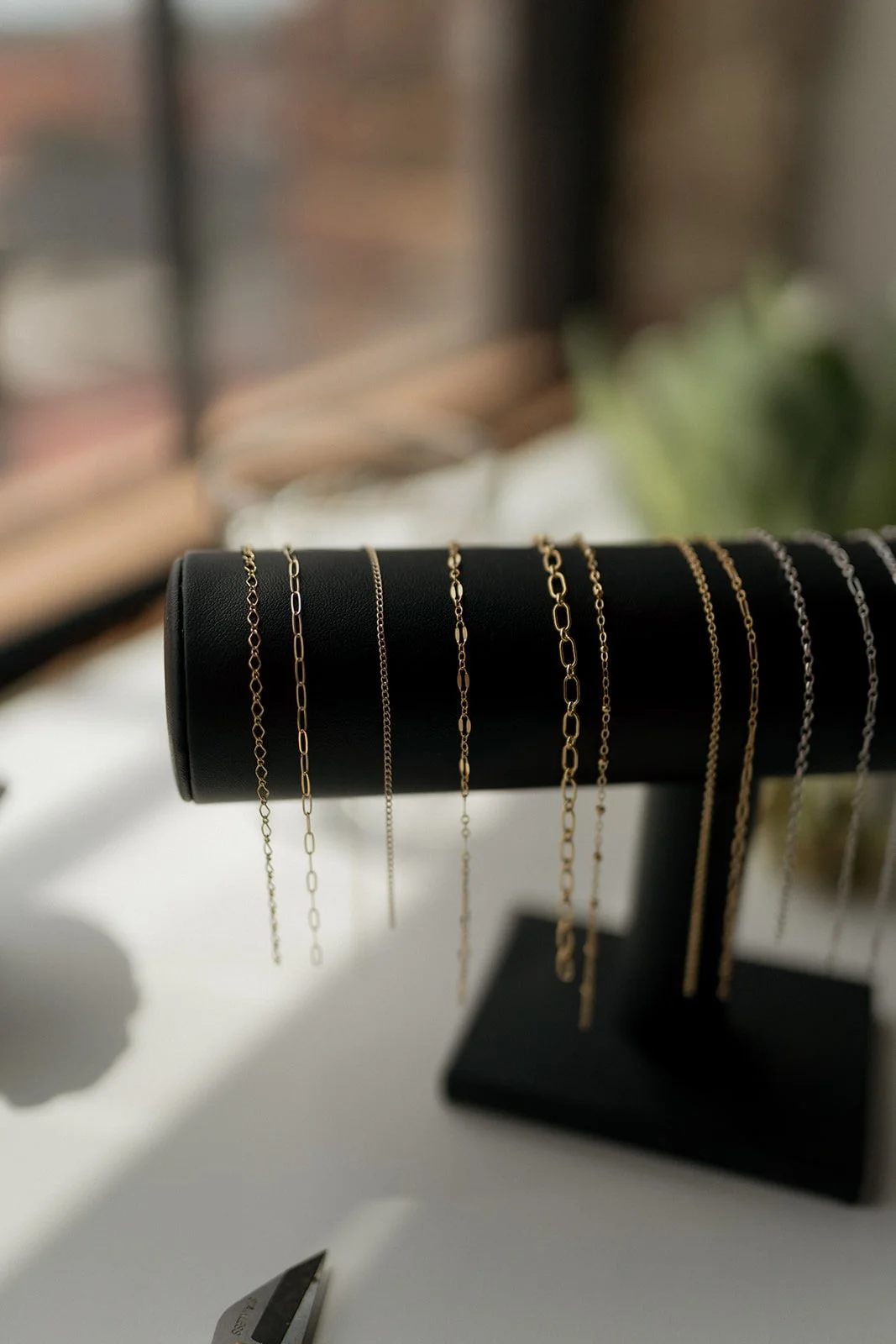 REFINED PERMANENT JEWELRY