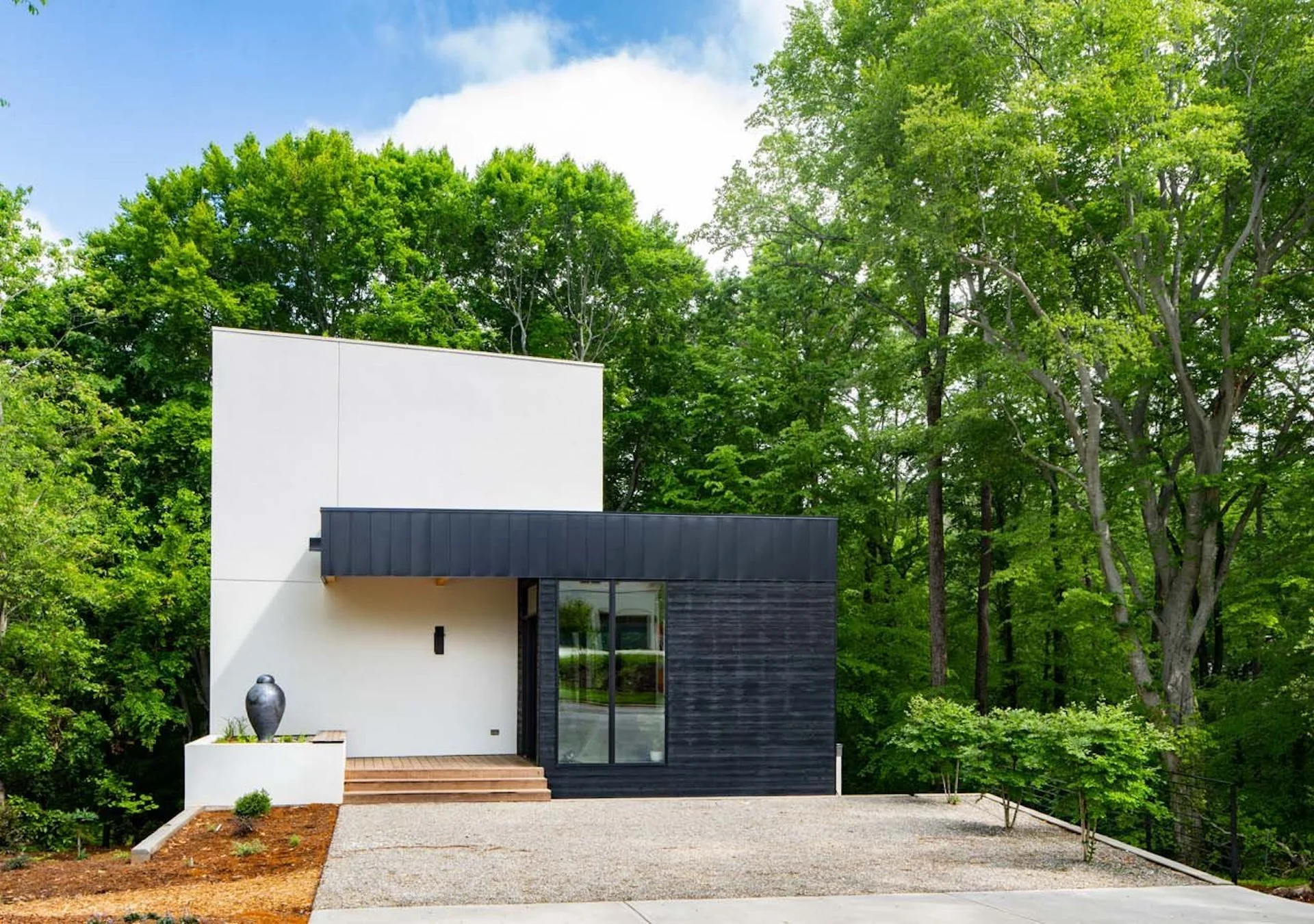 louis cherry architecture is a modern design company in Raleigh, NC
