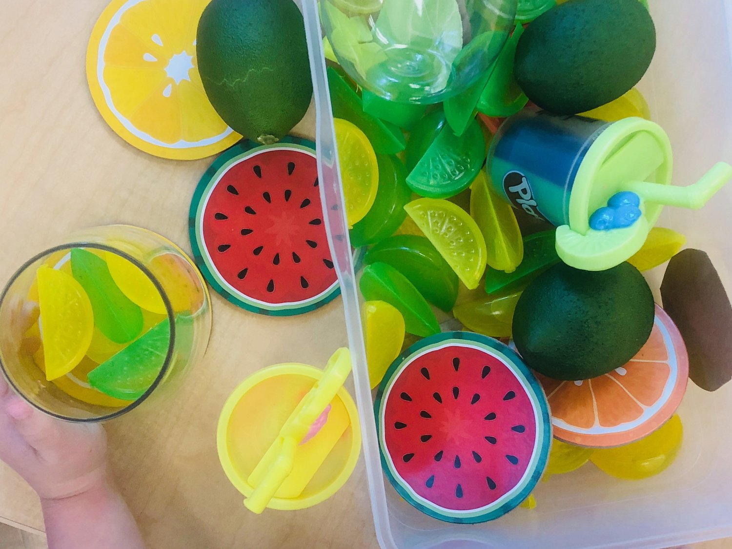 Using sensory bins in speech therapy — SpeechieTrish
