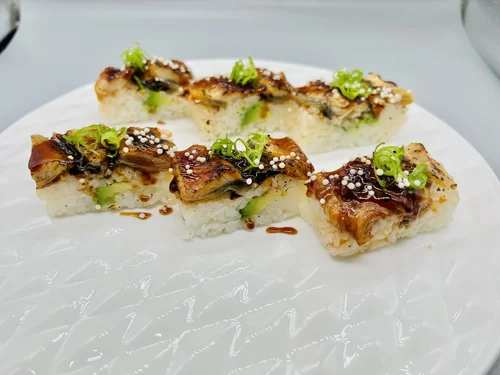 Toro Bar&Bar - Best Sushi in Victoria