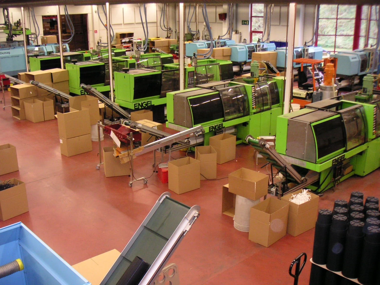 Tillverkning av plastprodukter — Eliasson Plast