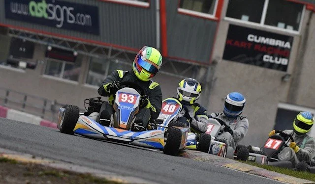 100-UK Senior — Access Karting