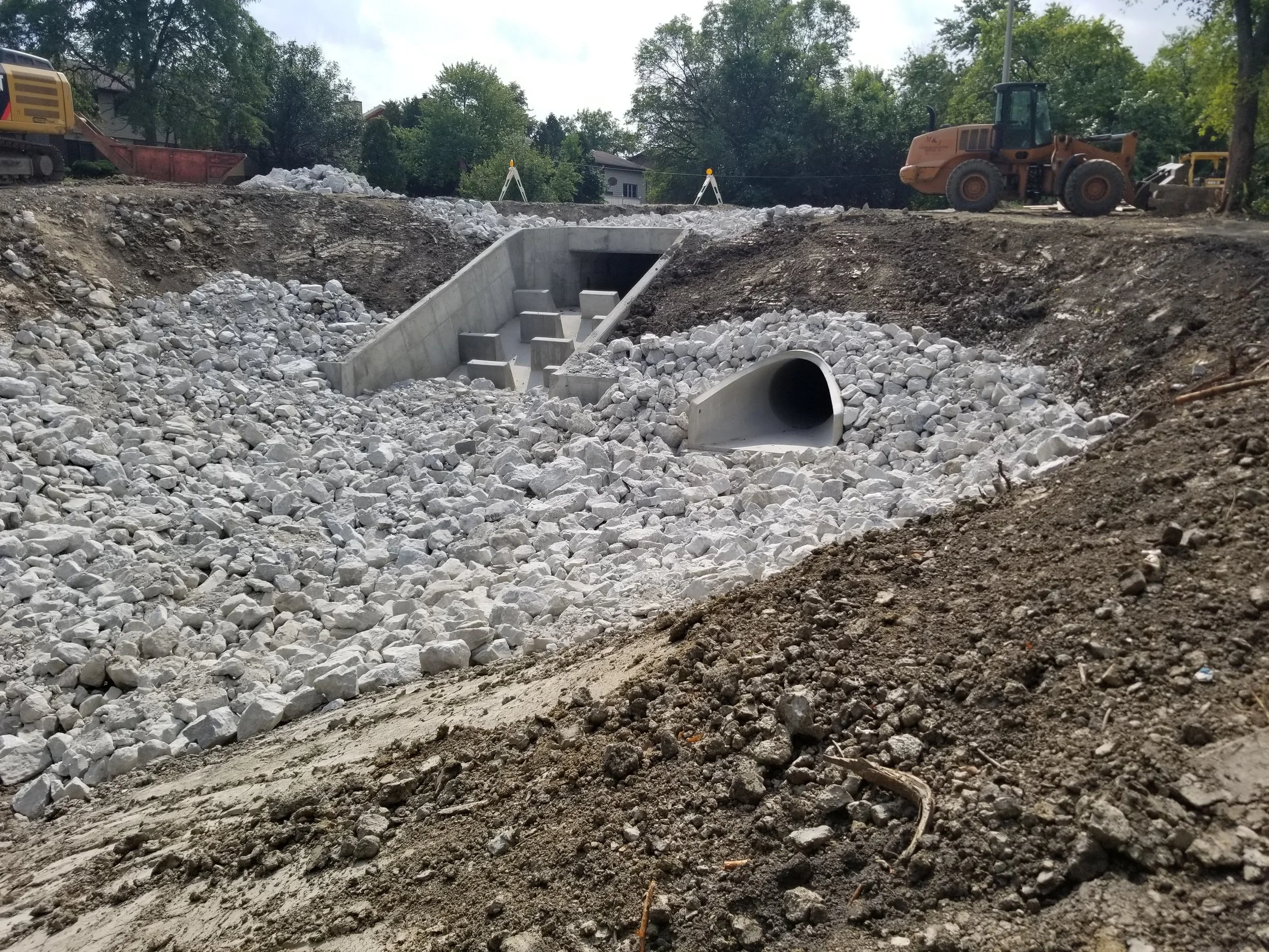 Hazel Crest Village Drive Culvert & Creek Remediation — The HOH Group, Inc.