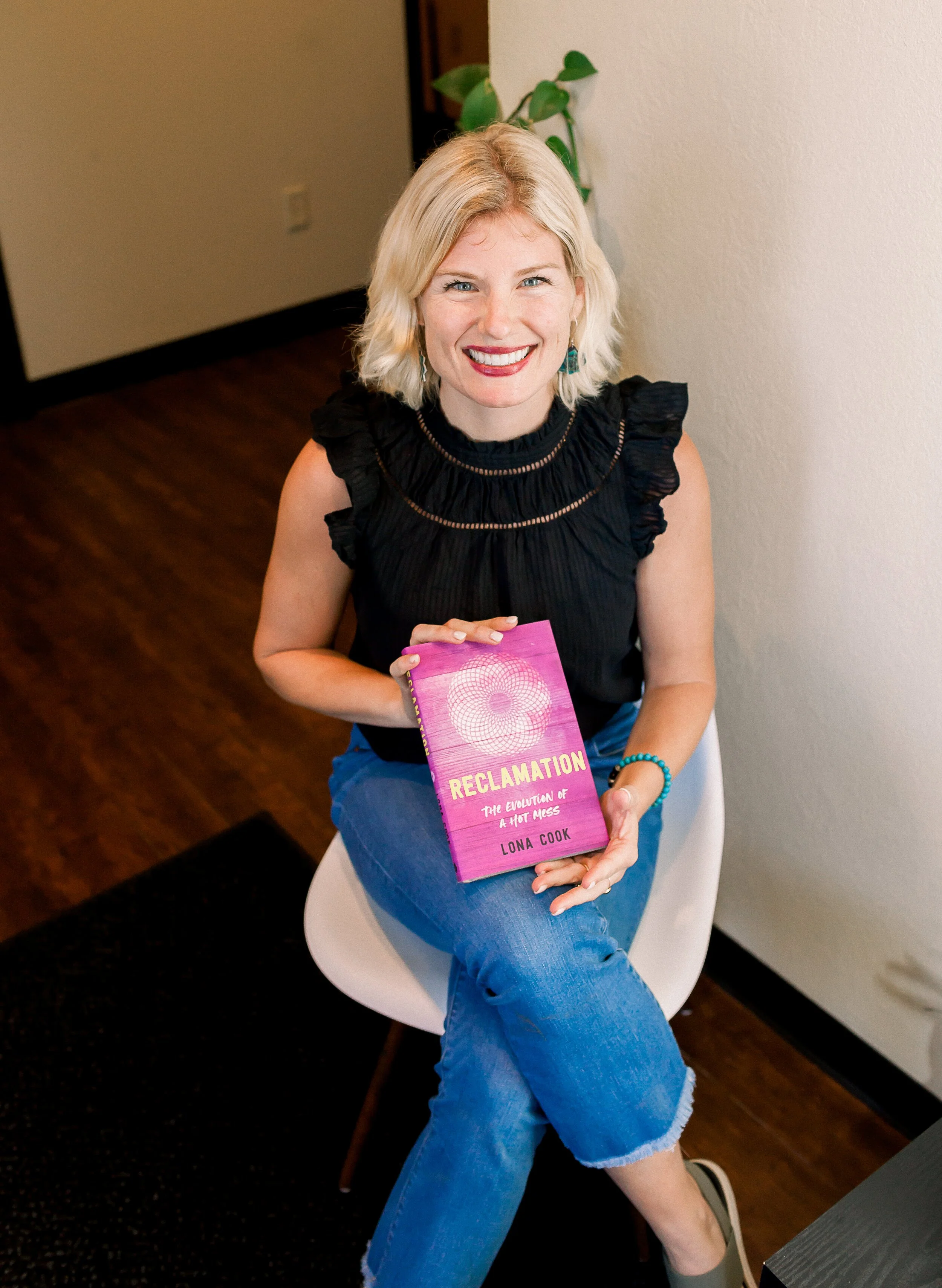 Lona Cook