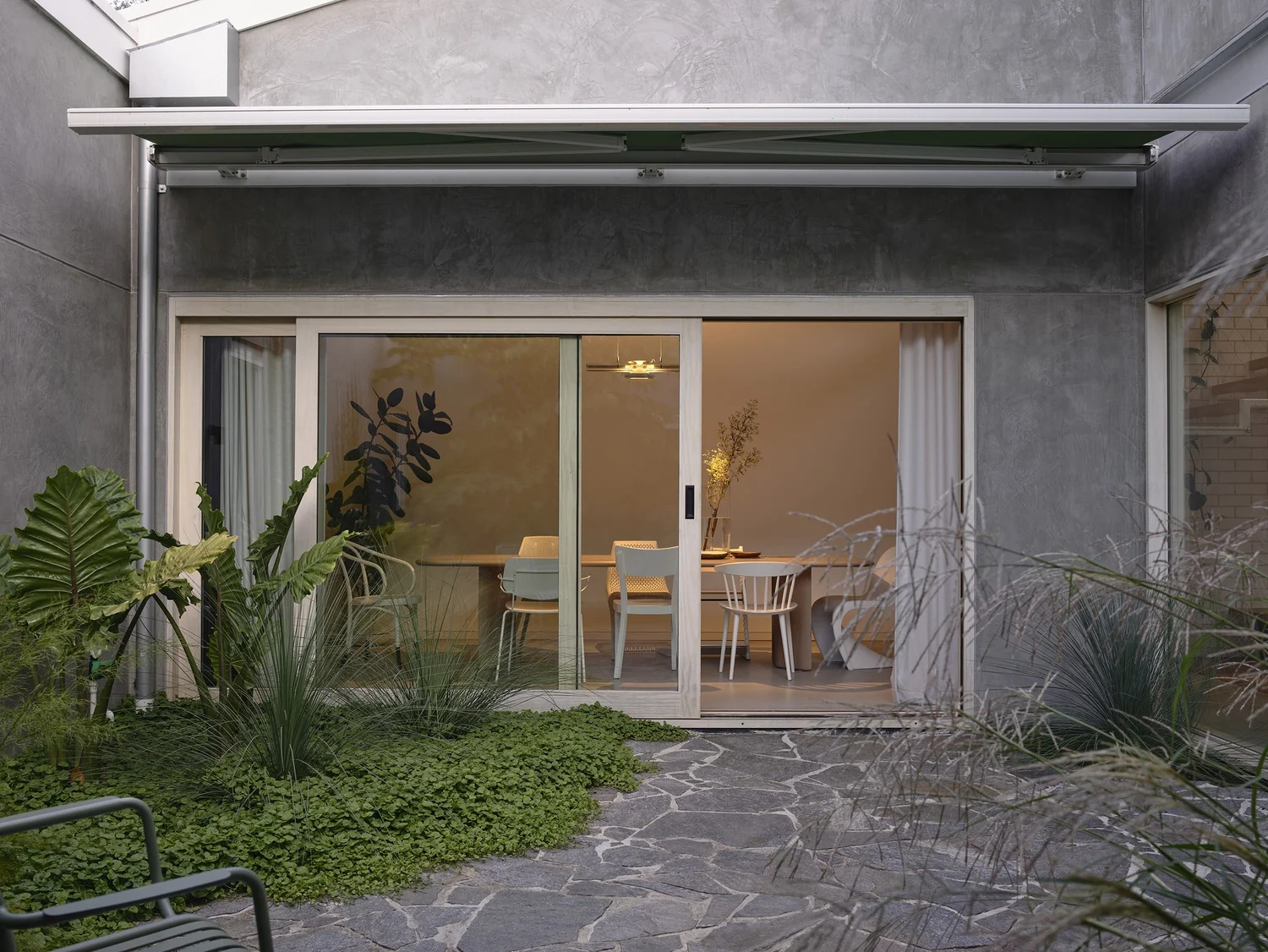Kew 2 — Mud Office